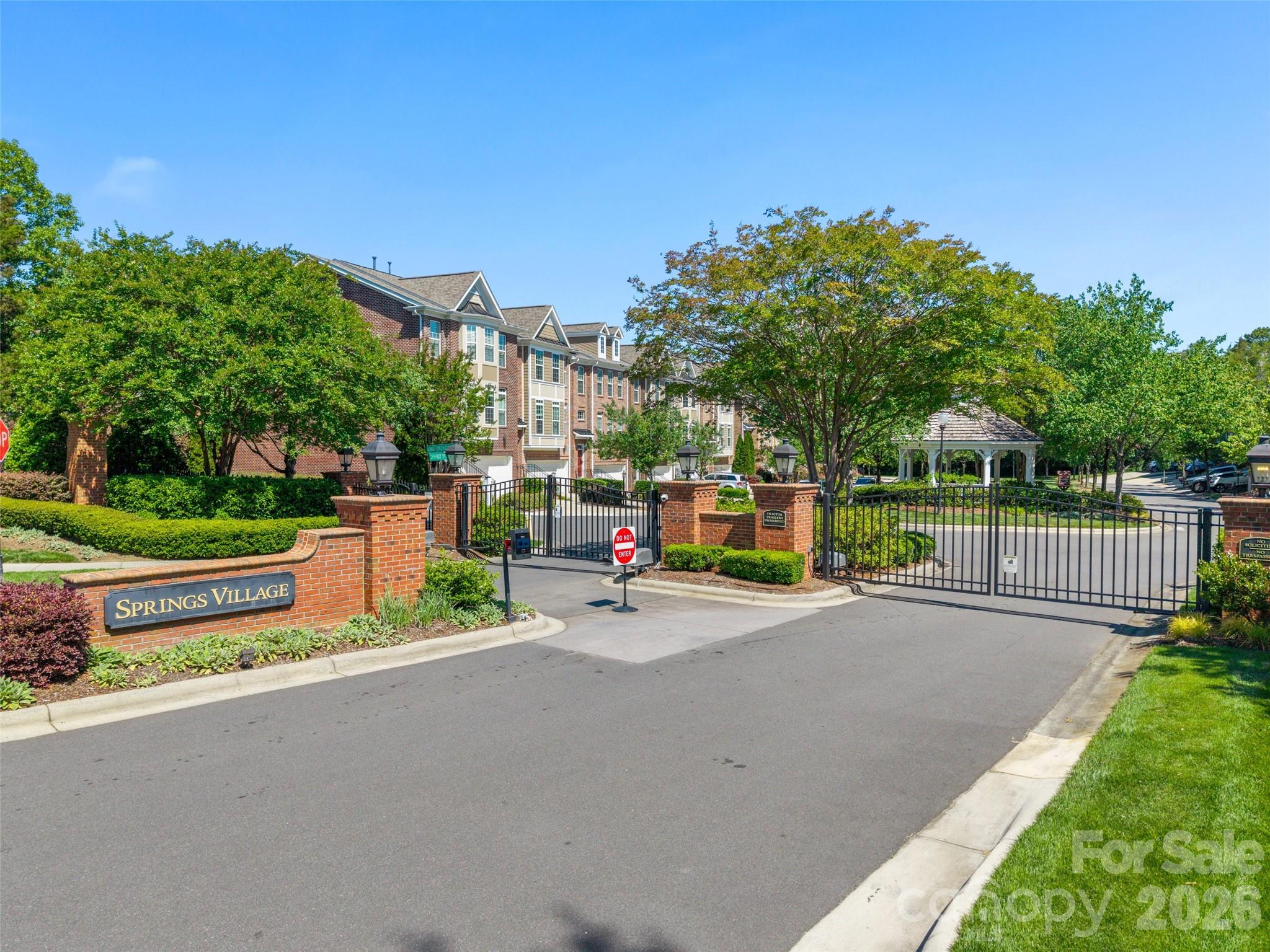 Photo 47 of 7810 Springs Village Lane, Charlotte, NC
