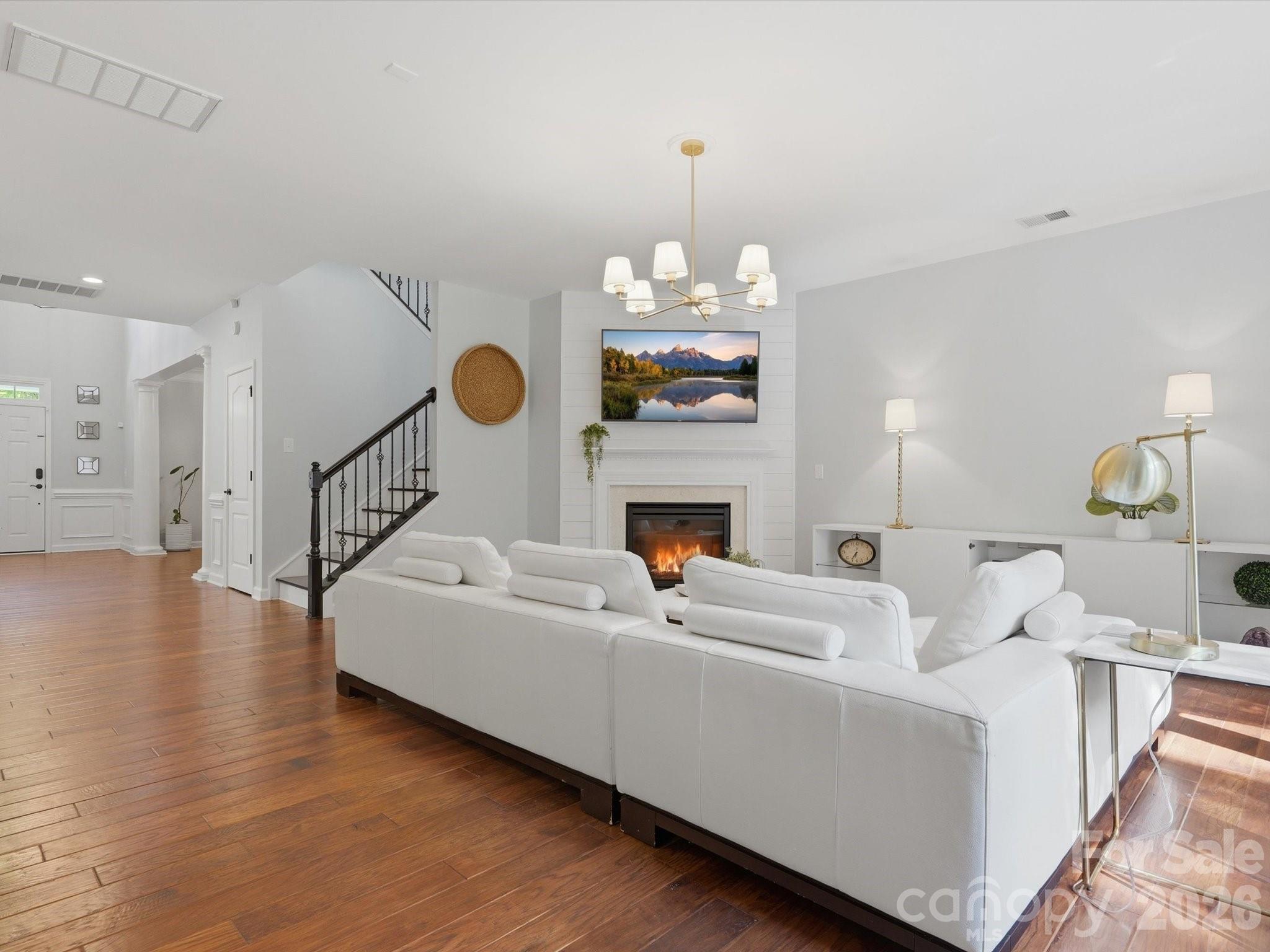 5017 Hedgebrook Lane, Waxhaw, NC - photo 10 of 49