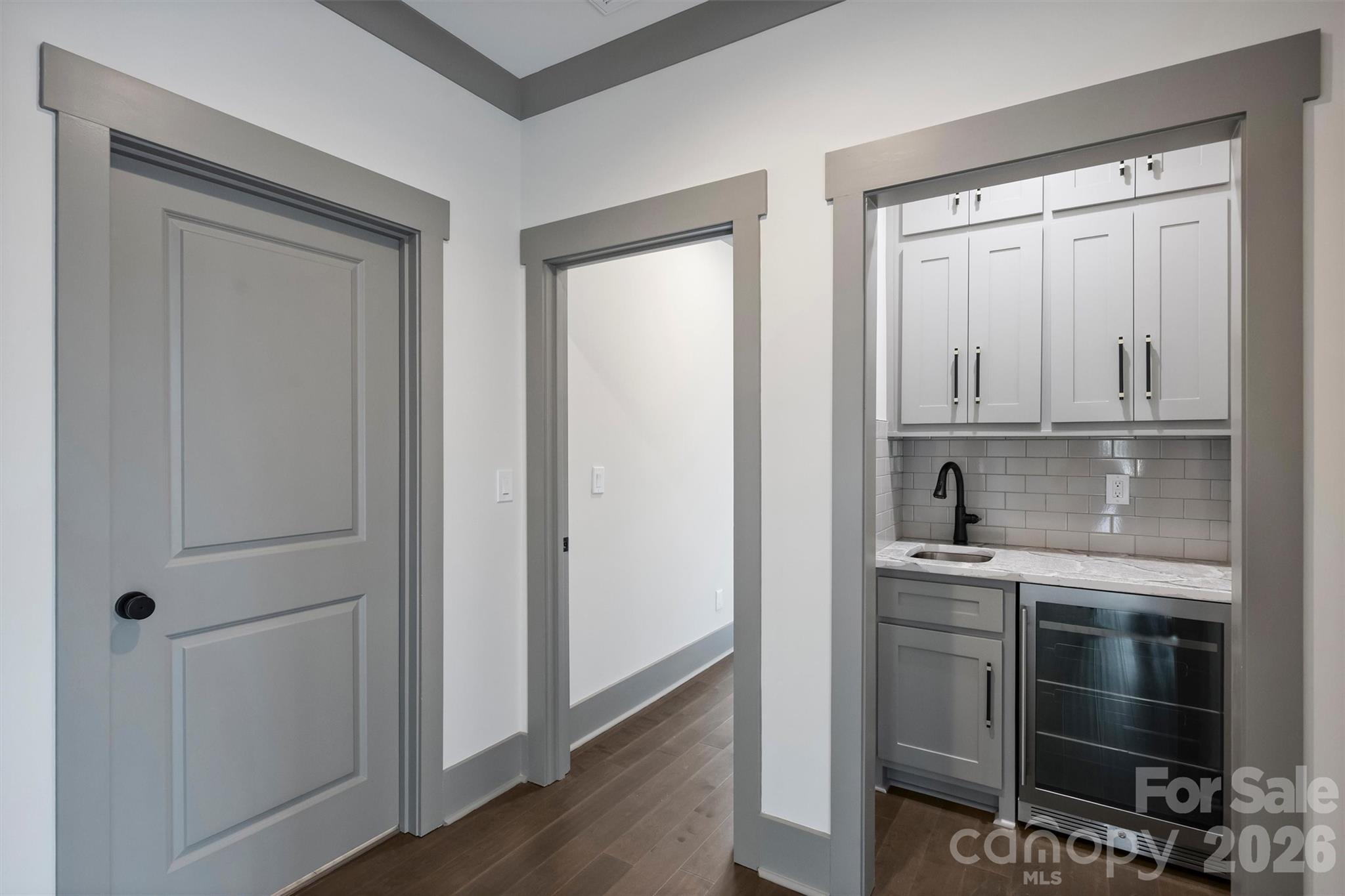 8159 Fairview Road, Charlotte, NC - photo 42 of 49