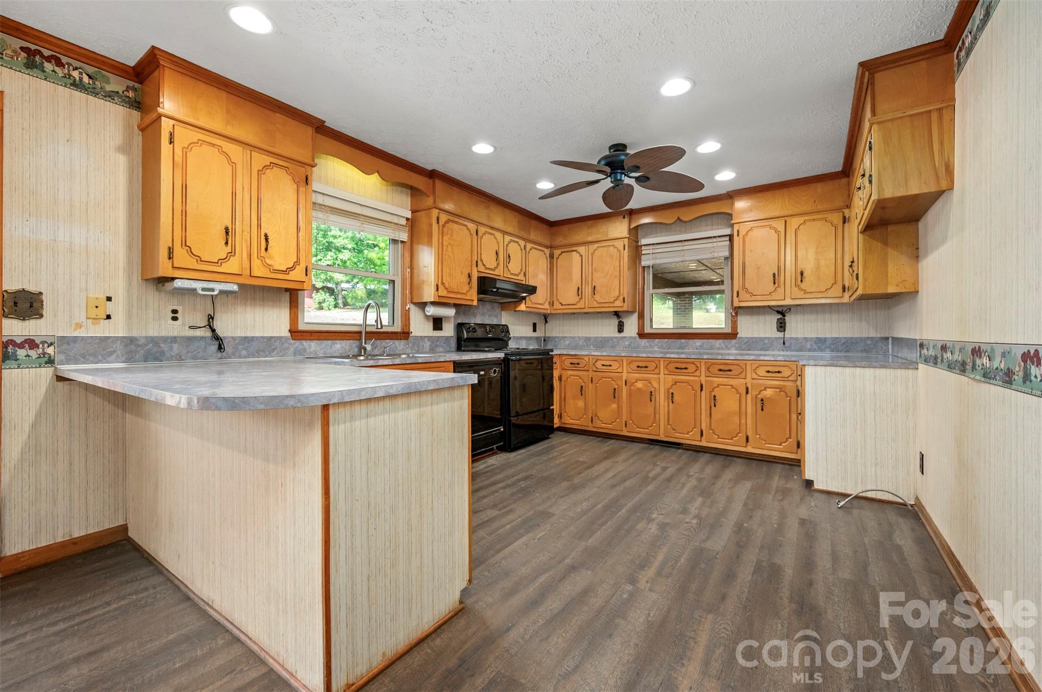 184 Clelo Drive, Casar, NC - photo 13 of 48