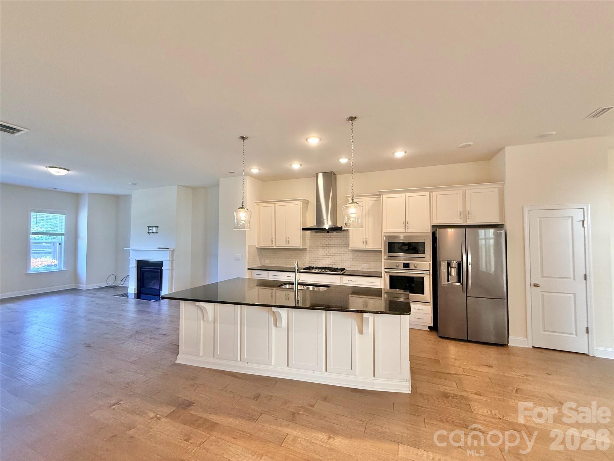 Photo 4 of 10038 Wayfair Meadow Court, Charlotte, NC