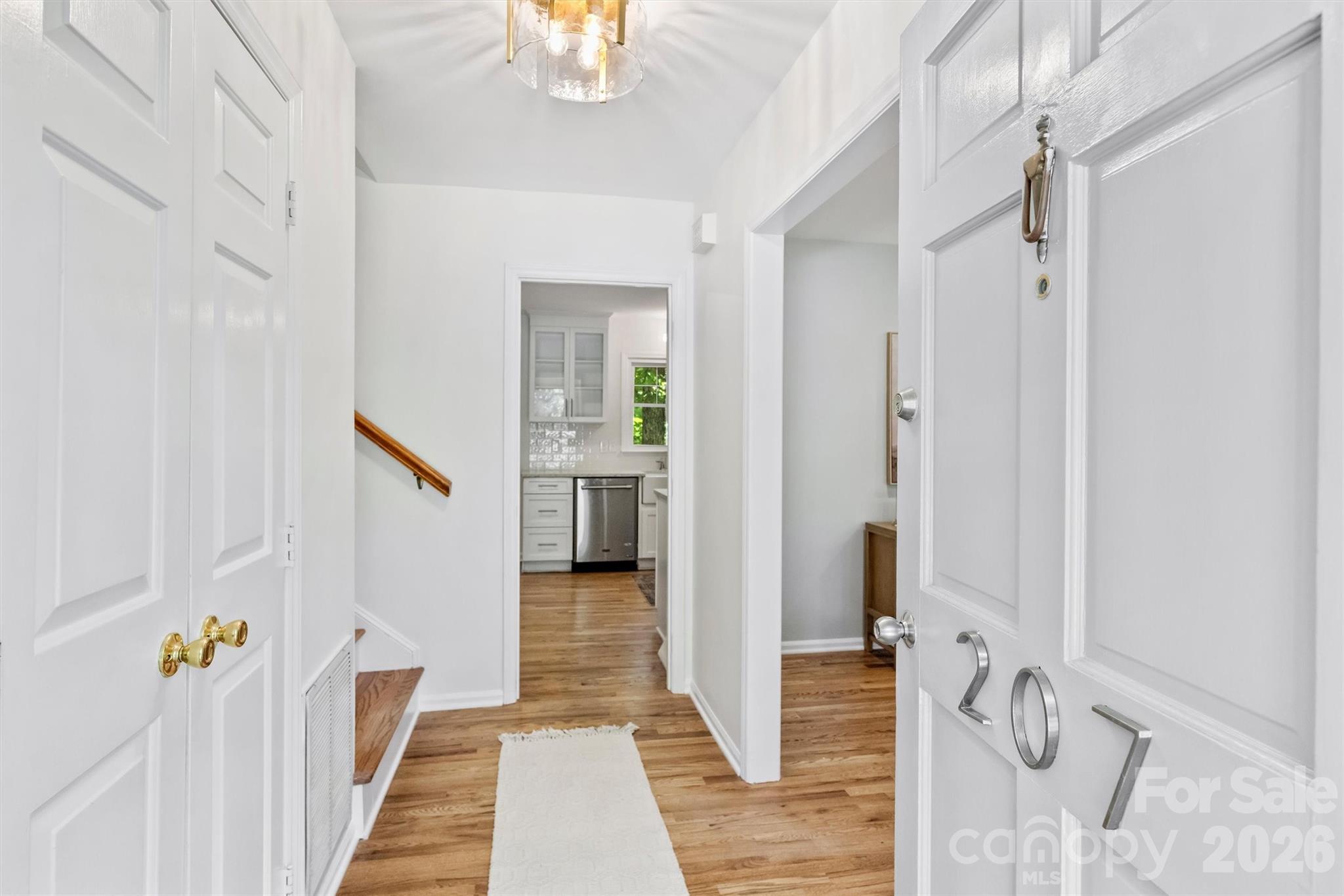 Photo 3 of 207 Byswick Place, Charlotte, NC