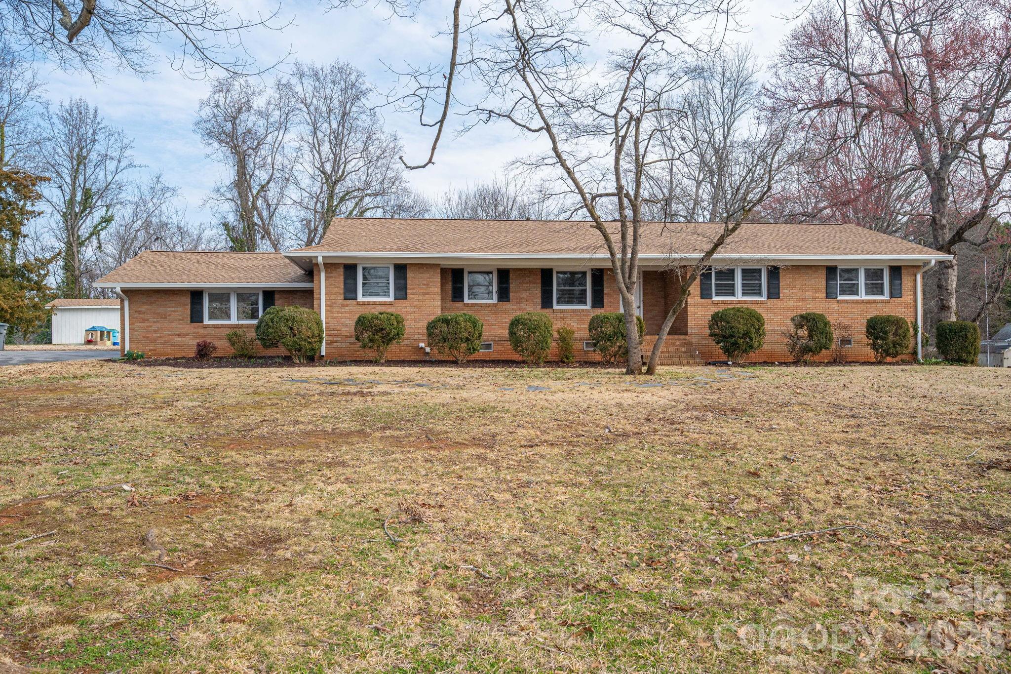 525 Julia Avenue, Belmont, NC