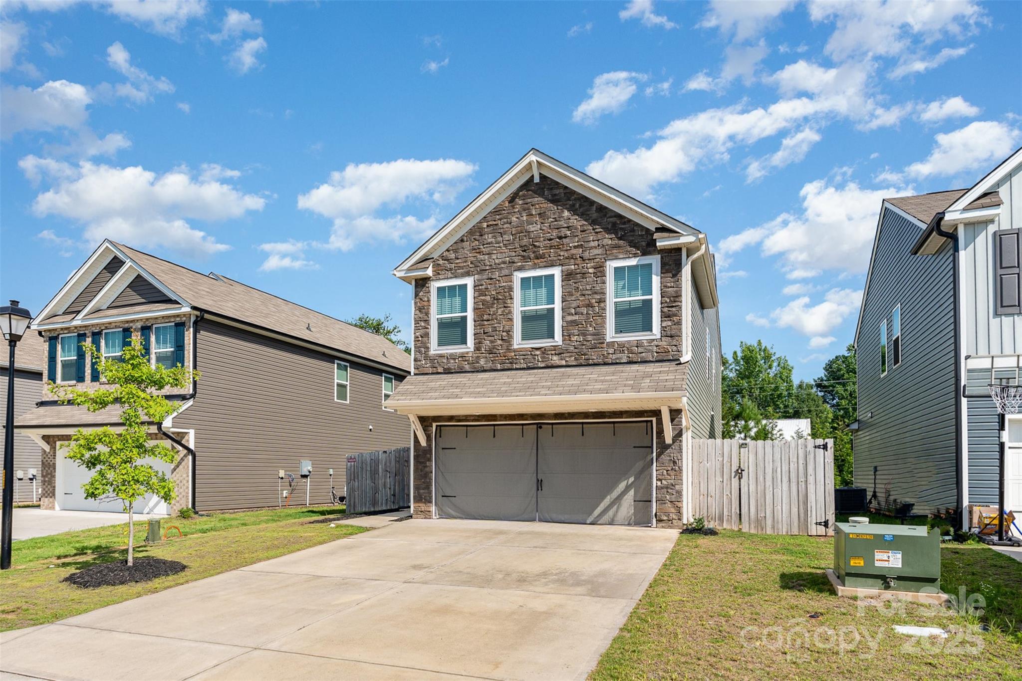 839 Foxglove Lane, York, SC