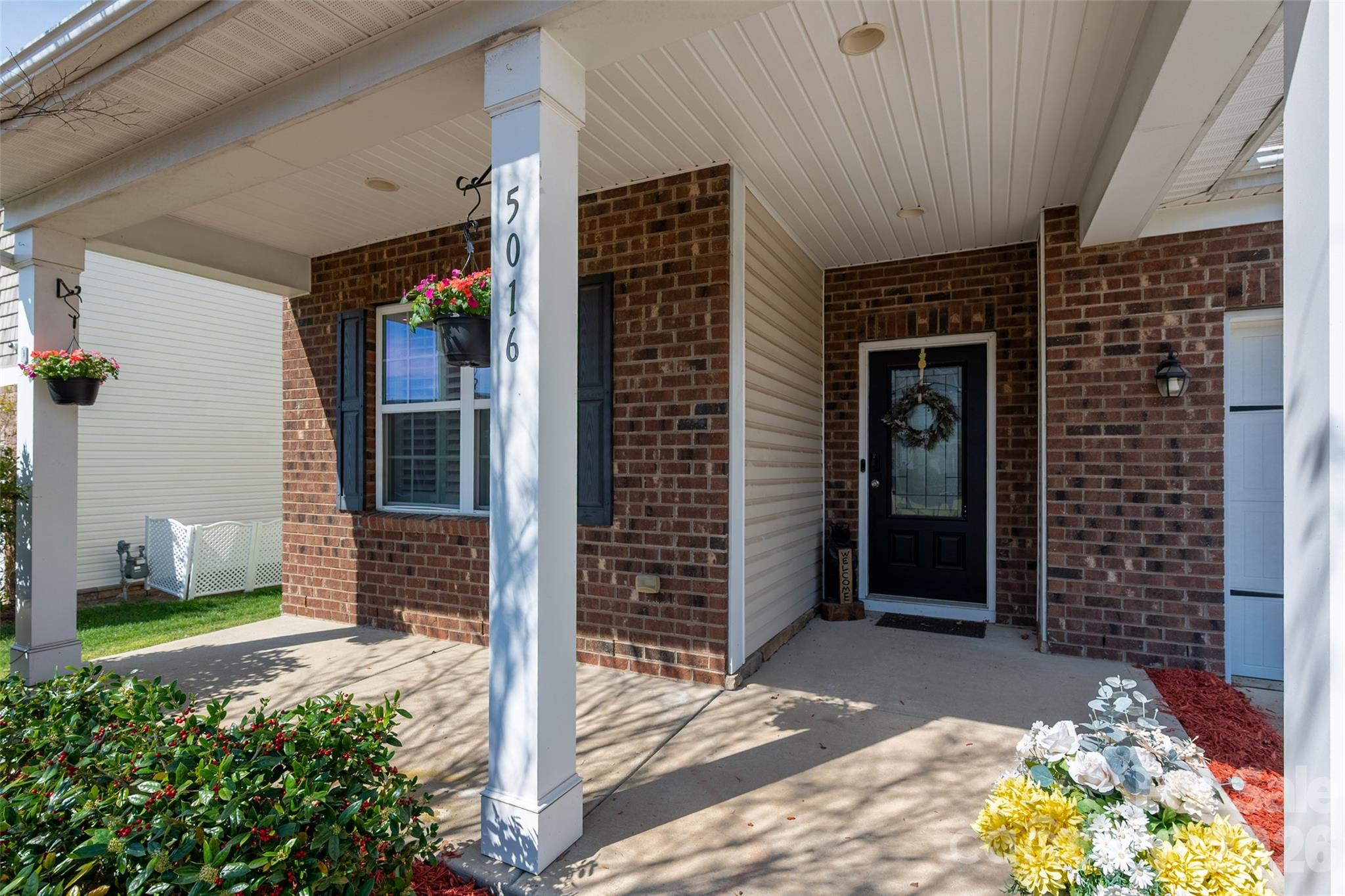 5016 Riverdale Drive, Charlotte, NC - photo 2 of 40