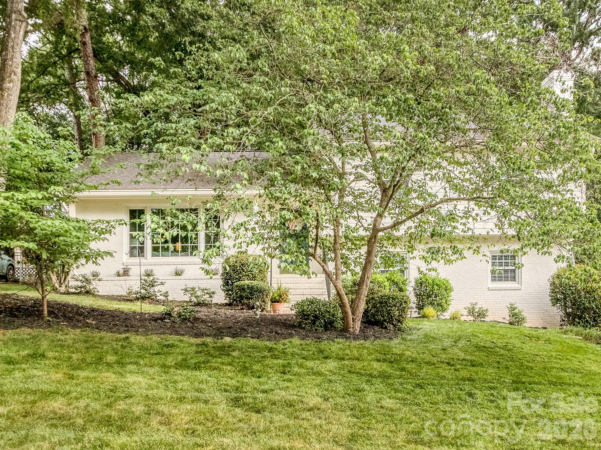 Photo 2 of 6817 Ronda Avenue, Charlotte, NC