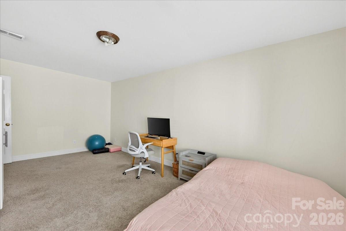 Photo 37 of 9200 Royal Highlands Court, Charlotte, NC