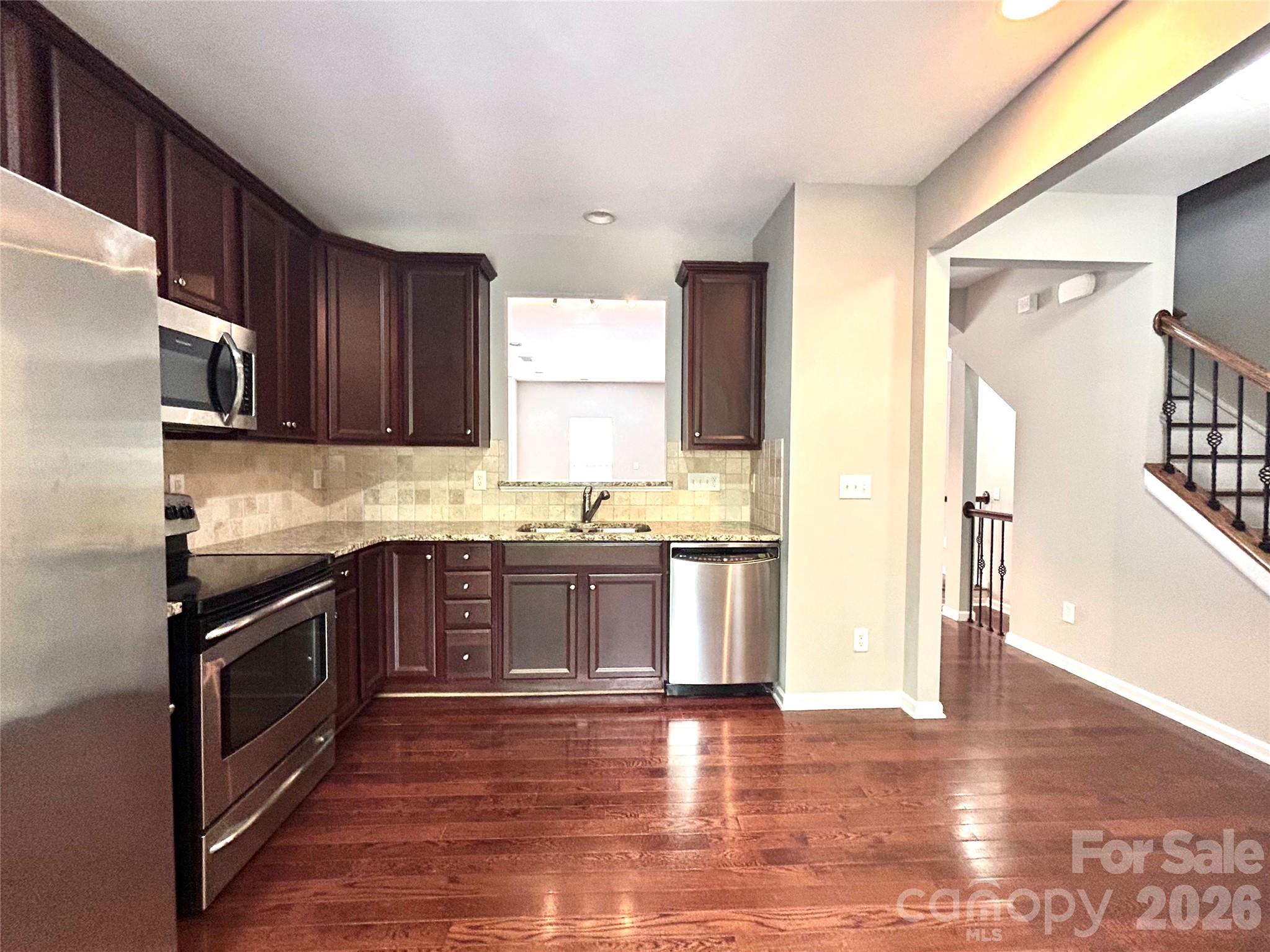 251 Lincoln Street, Charlotte, NC - photo 10 of 22