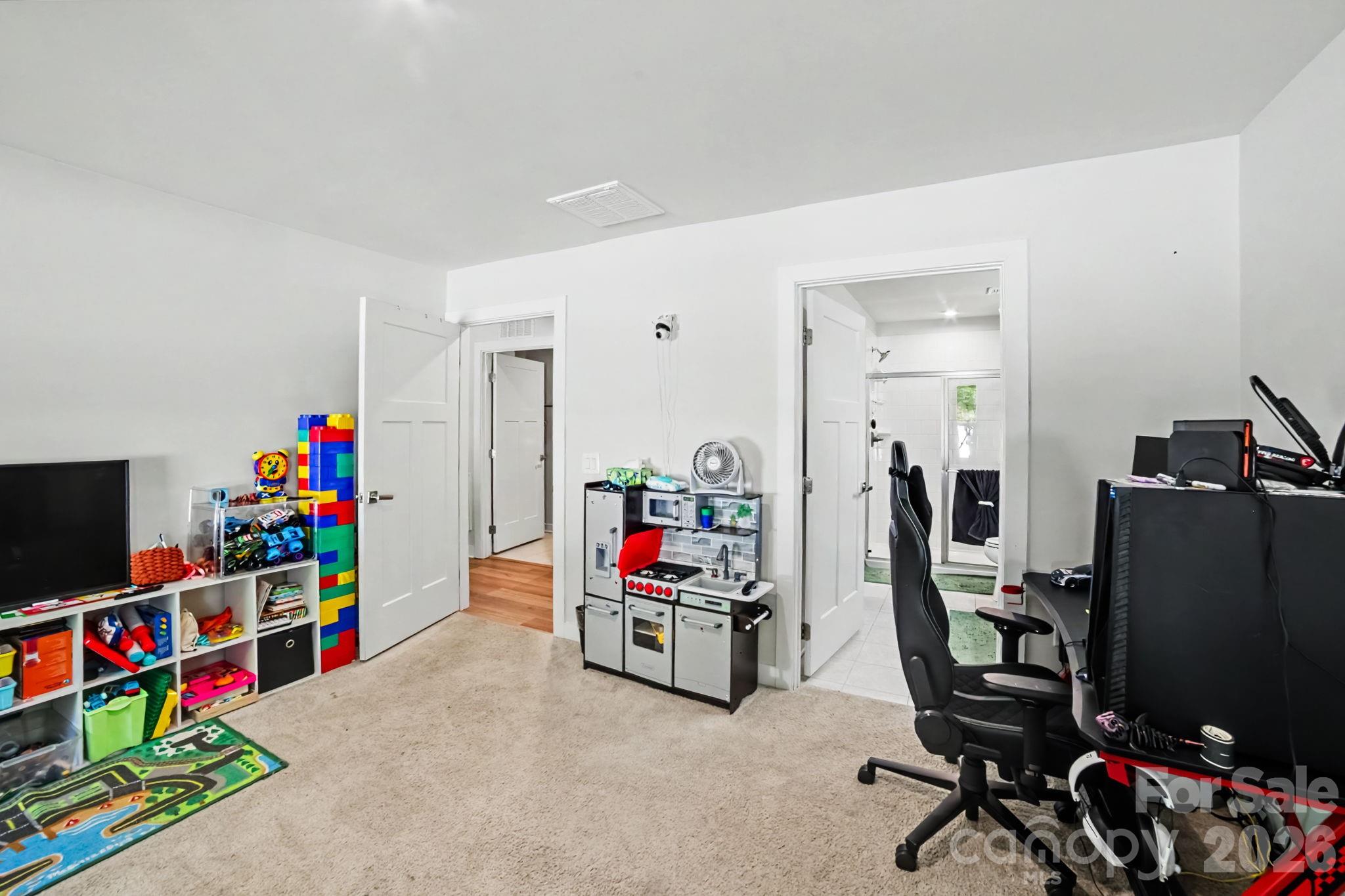 2220 Goldwood Drive, Charlotte, NC - photo 20 of 26