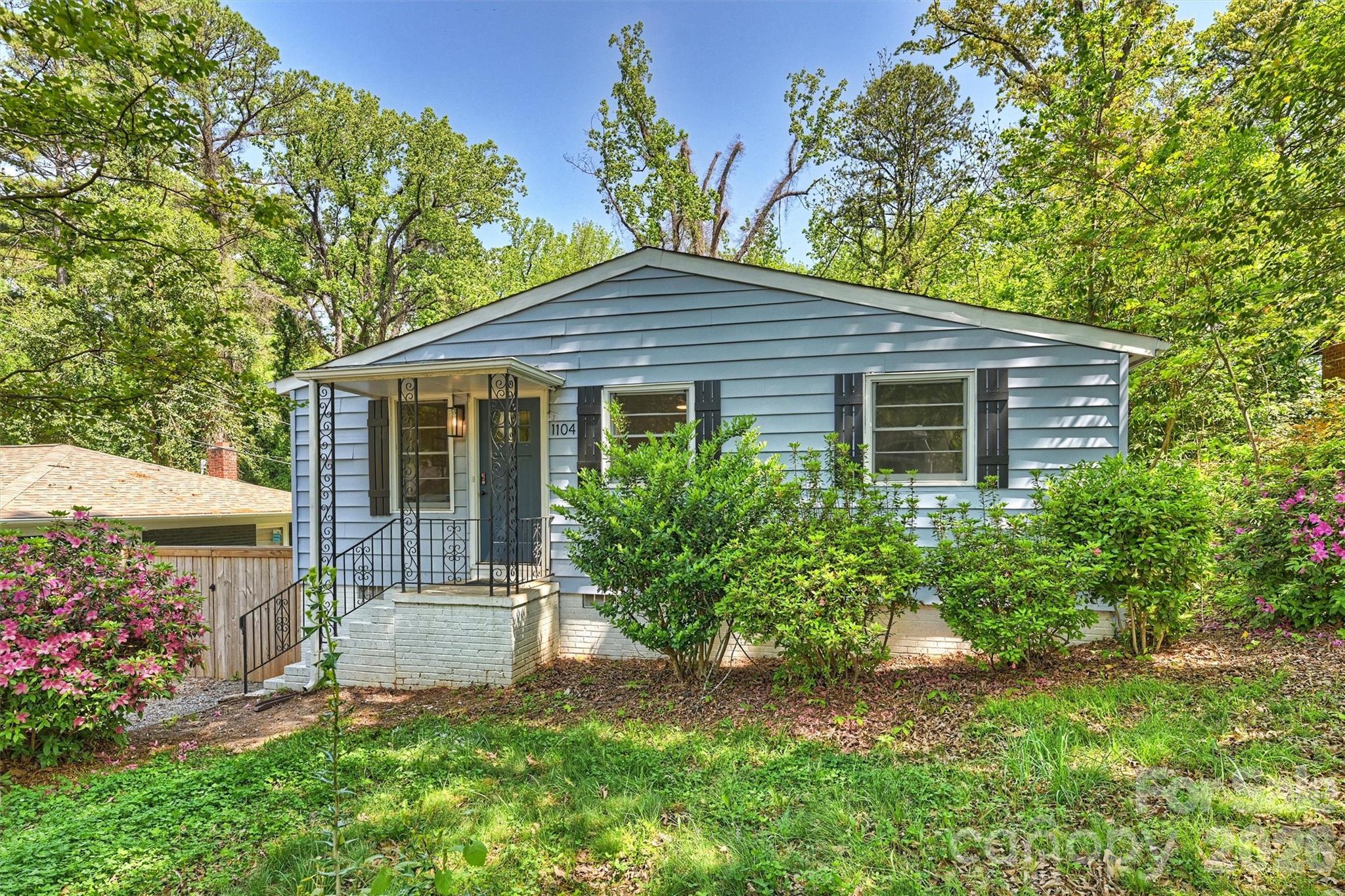 Photo 2 of 1104 Norris Avenue, Charlotte, NC