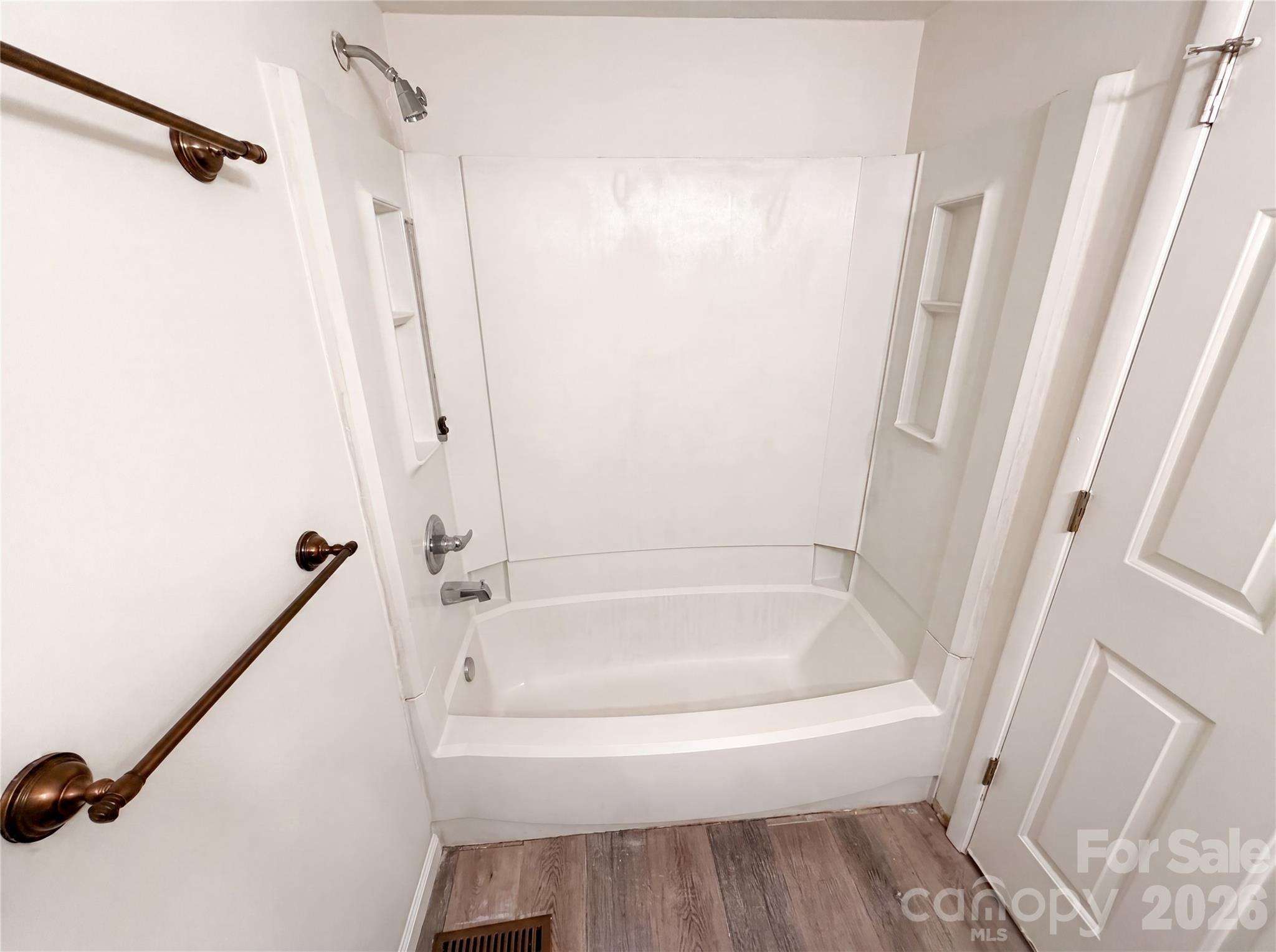 Photo 20 of 7827 Mallen Drive, Charlotte, NC