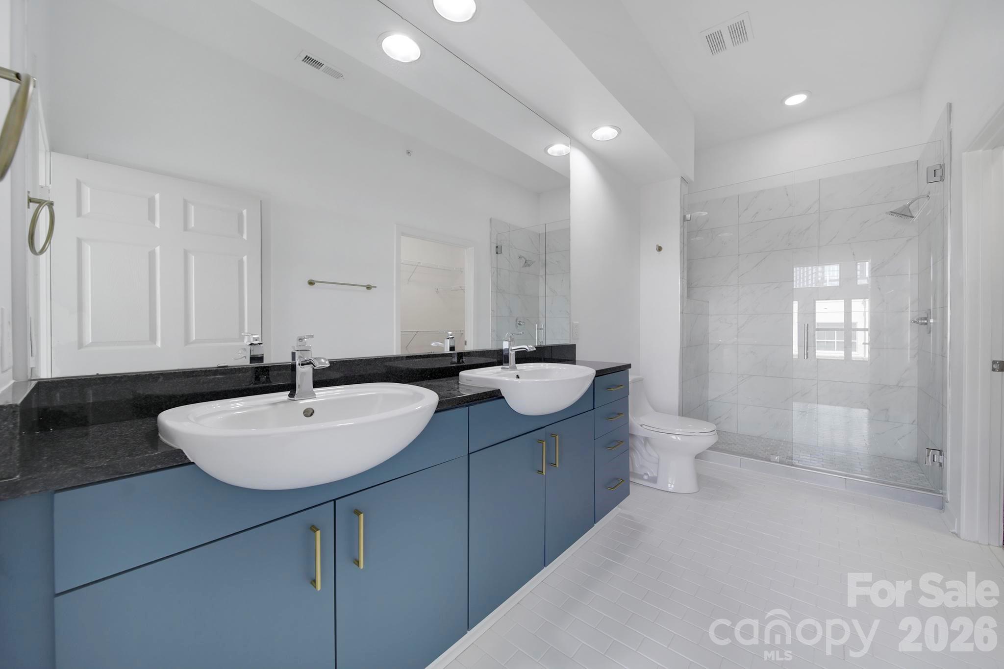 Photo 11 of 2125 Southend Drive438, Charlotte, NC