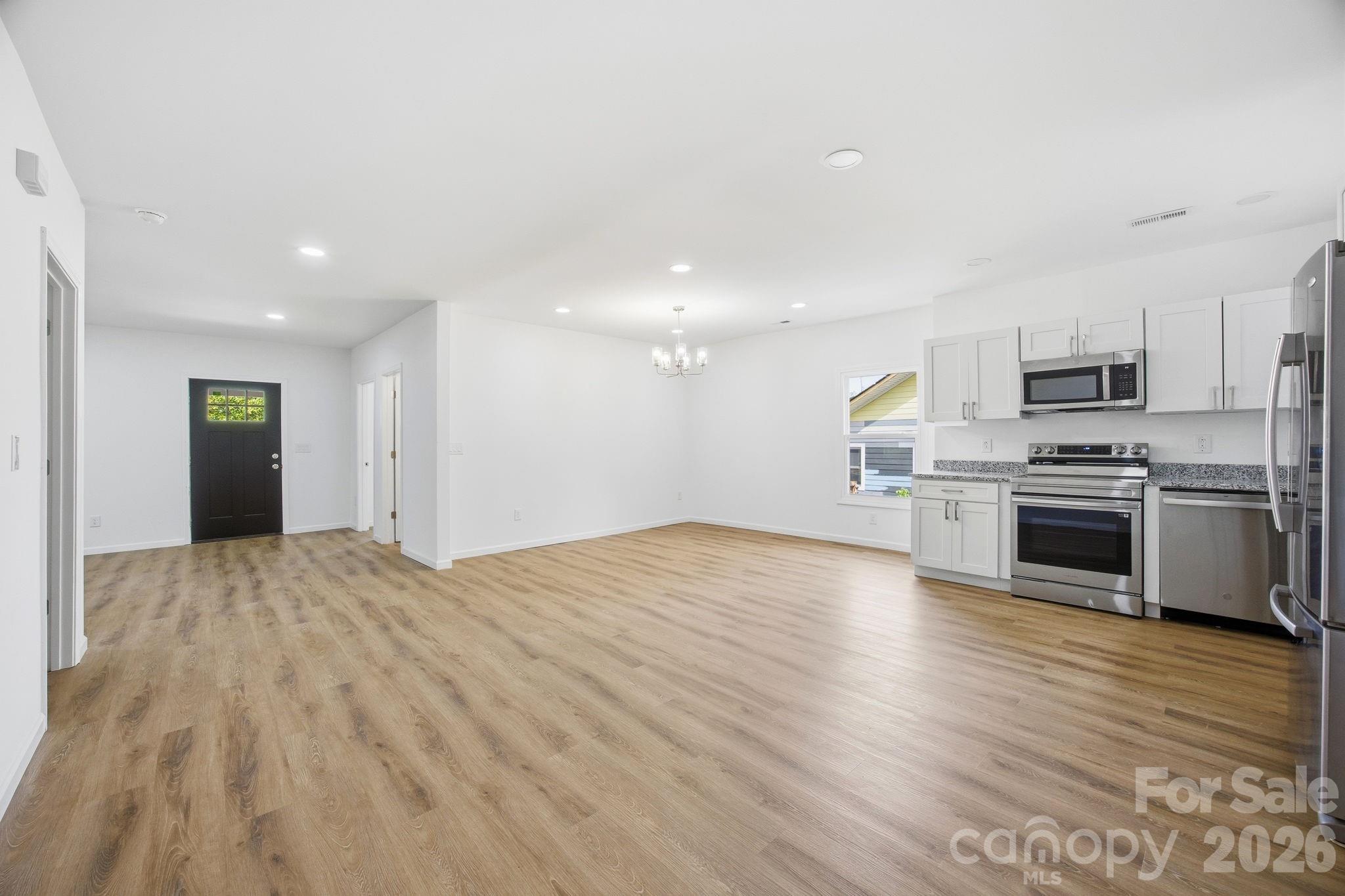 304 Ashford Street, Chester, SC - photo 8 of 30