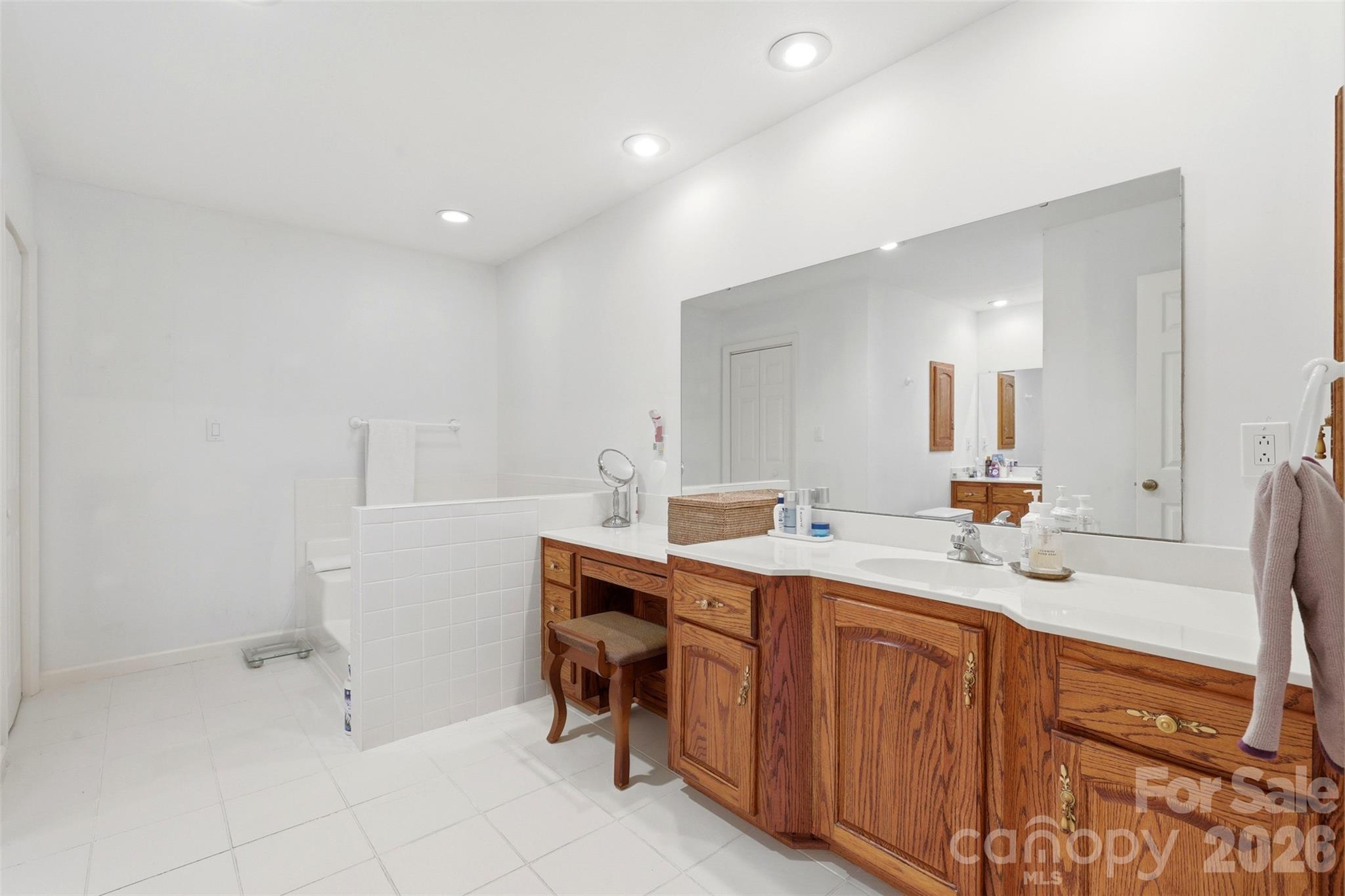 Photo 29 of 6181 Willowbottom Road, Hickory, NC