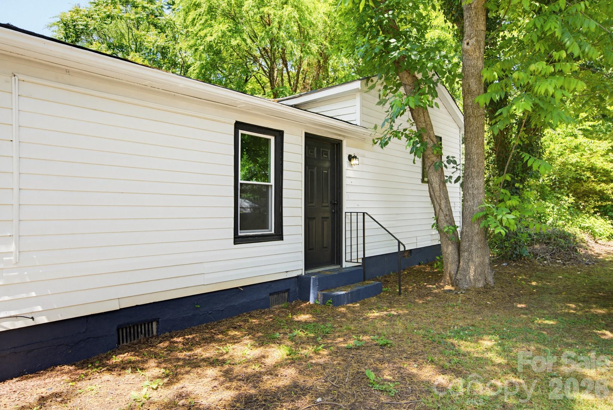 Photo 41 of 2622 Hemphill Street, Charlotte, NC