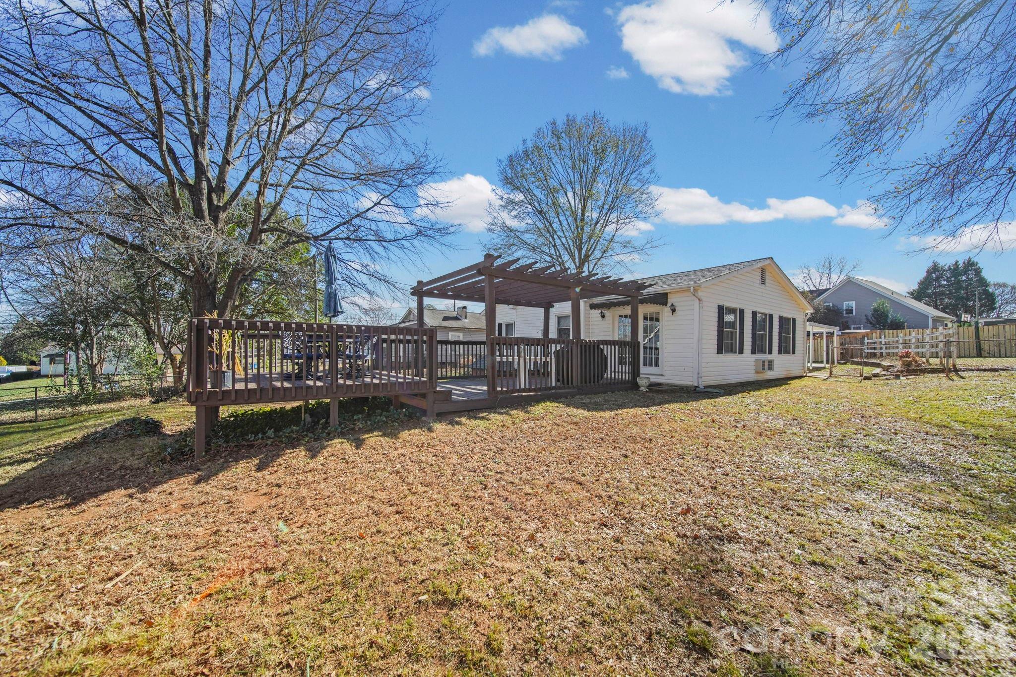 211 9th Street, Belmont, NC - photo 6 of 49