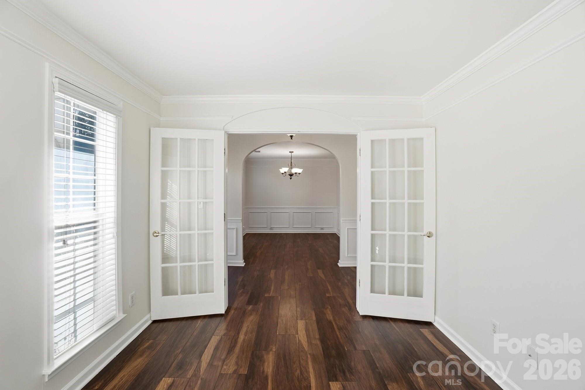 8805 Red Tail Court, Charlotte, NC - photo 4 of 37