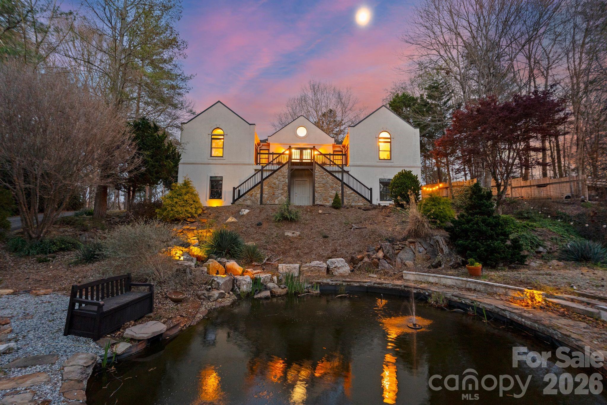 214 Ridgeway Drive, Taylorsville, NC