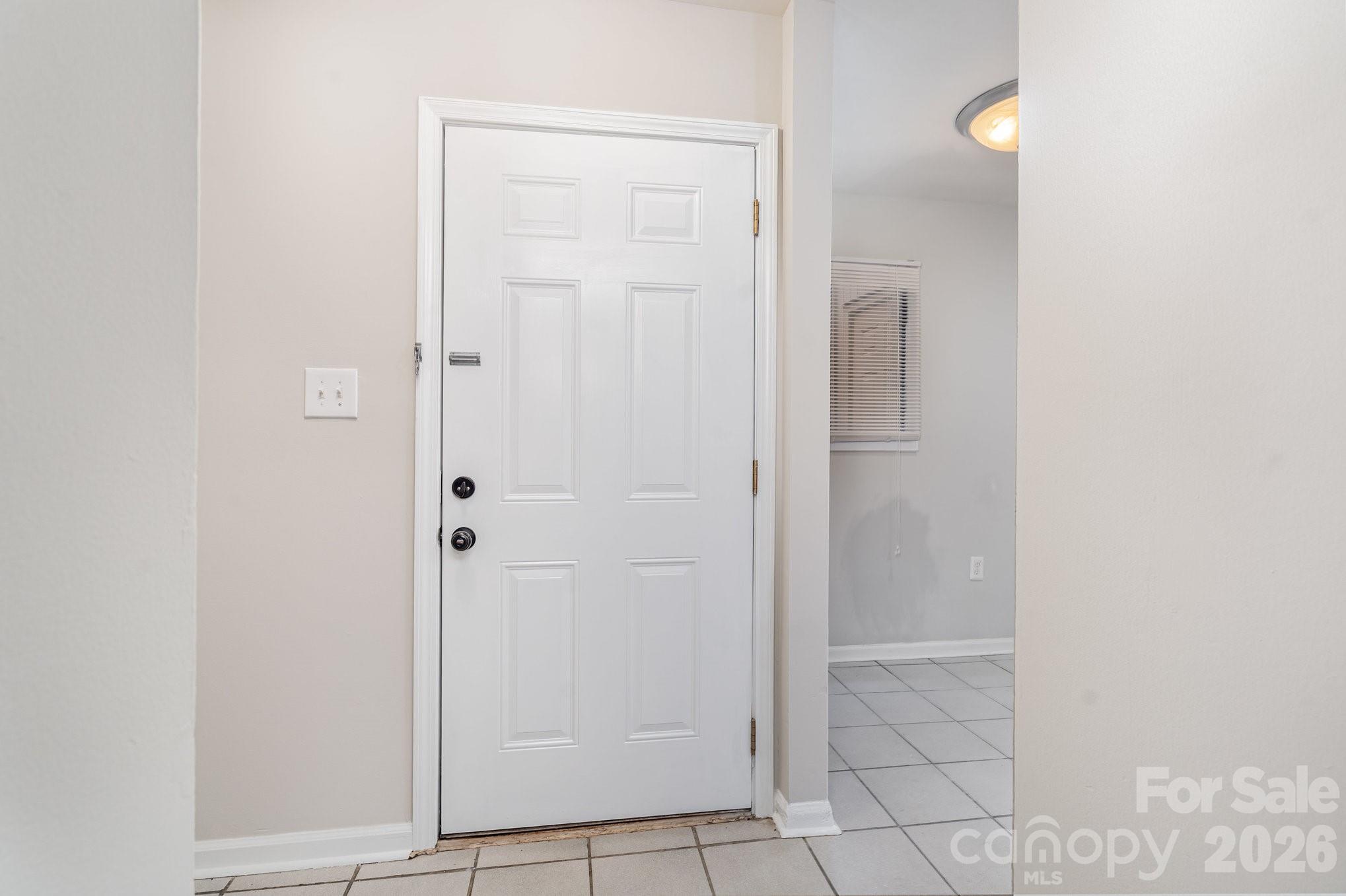 Photo 5 of 8005 Horse Chestnut Lane, Charlotte, NC