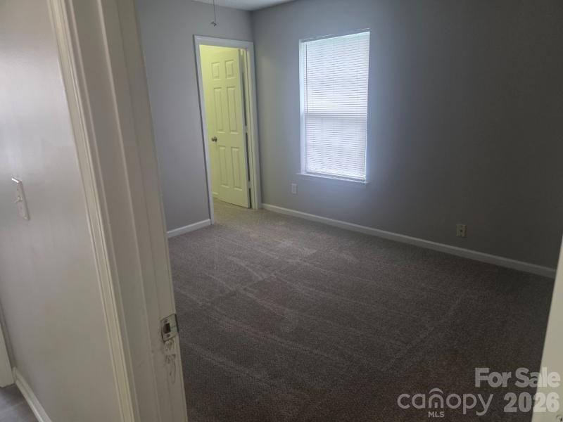Photo 5 of 821 Lakehill Road, Charlotte, NC