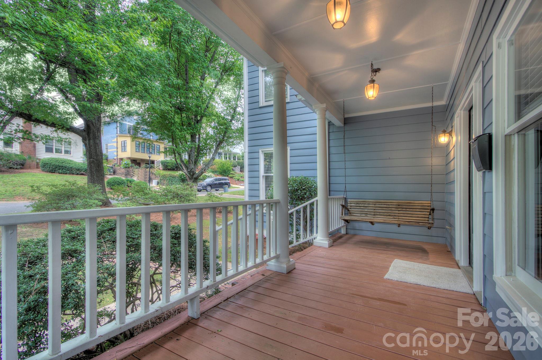 Photo 4 of 2000 Victorian Place, Charlotte, NC