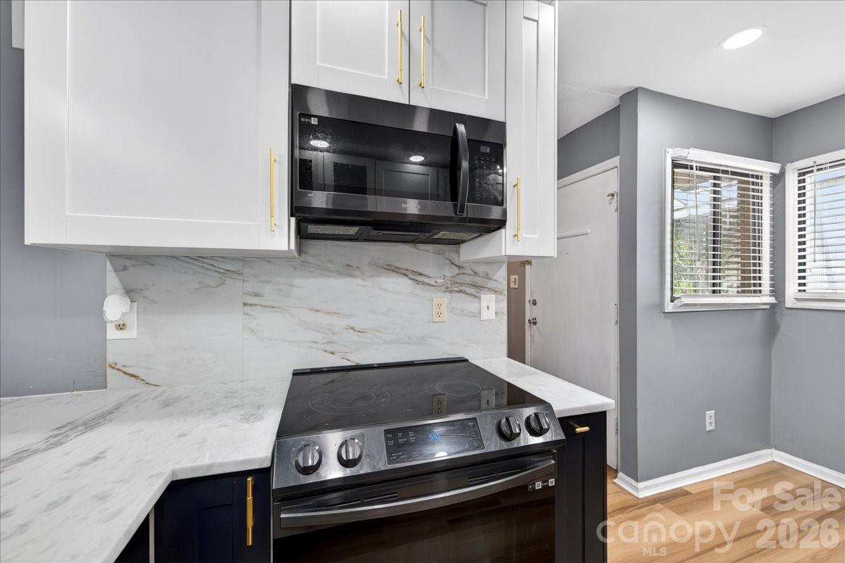Photo 9 of 8007 Horse Chestnut Lane, Charlotte, NC