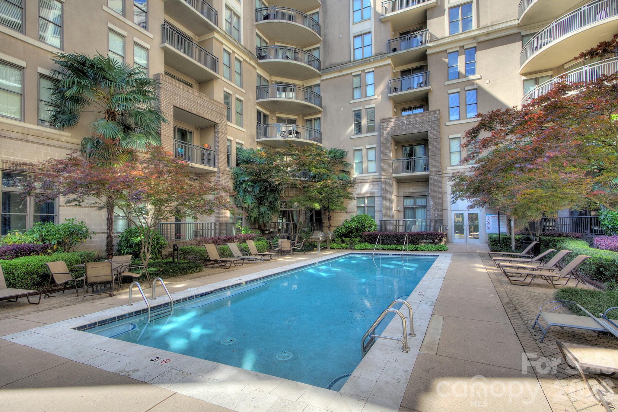 Photo 23 of 718 W Trade Street604, Charlotte, NC