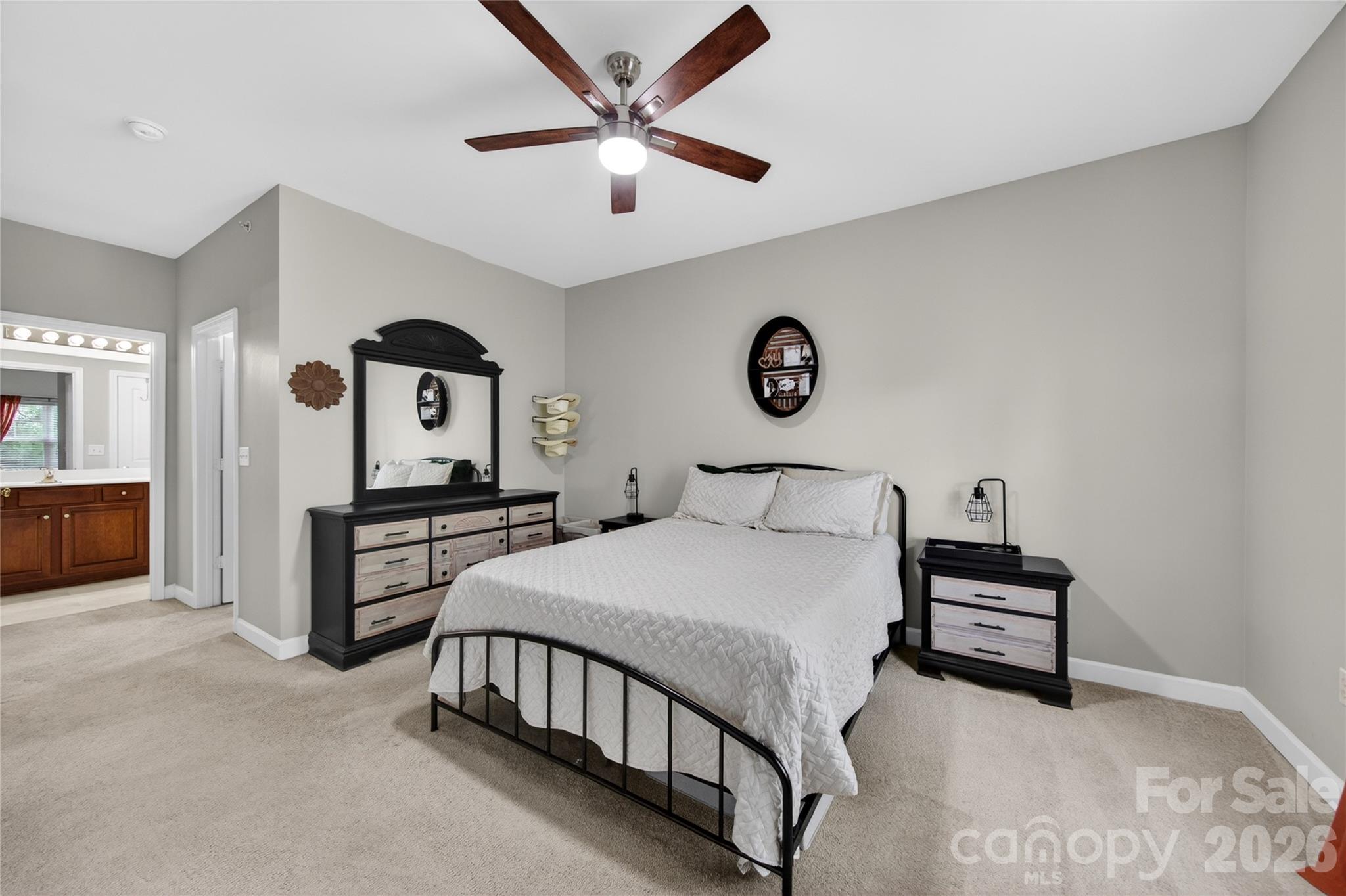 Photo 23 of 11921 Ridgeway Park Drive, Charlotte, NC