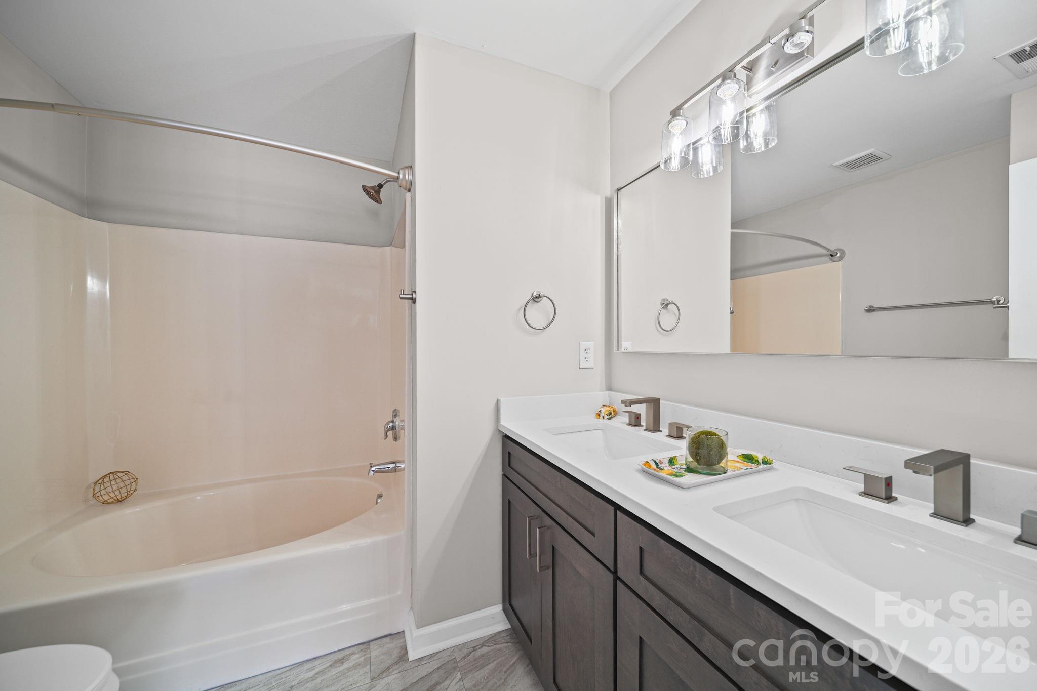 Photo 18 of 12719 Persimmon Tree Drive, Charlotte, NC