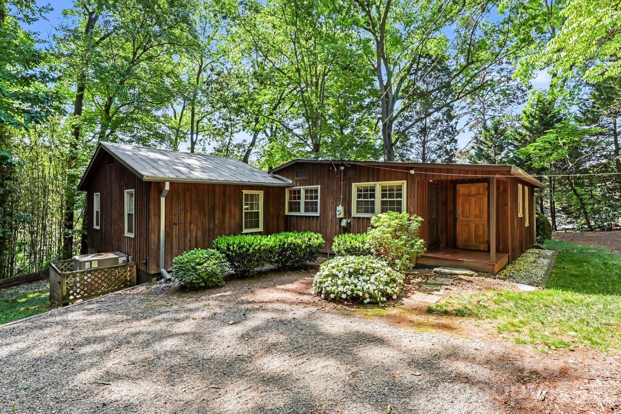 1589 Warf Road, Lexington, NC - photo 4 of 36