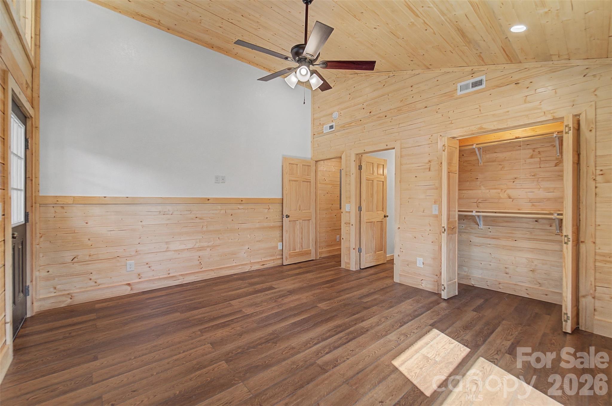 677 Ridgetop Circle, Whittier, NC - photo 22 of 49