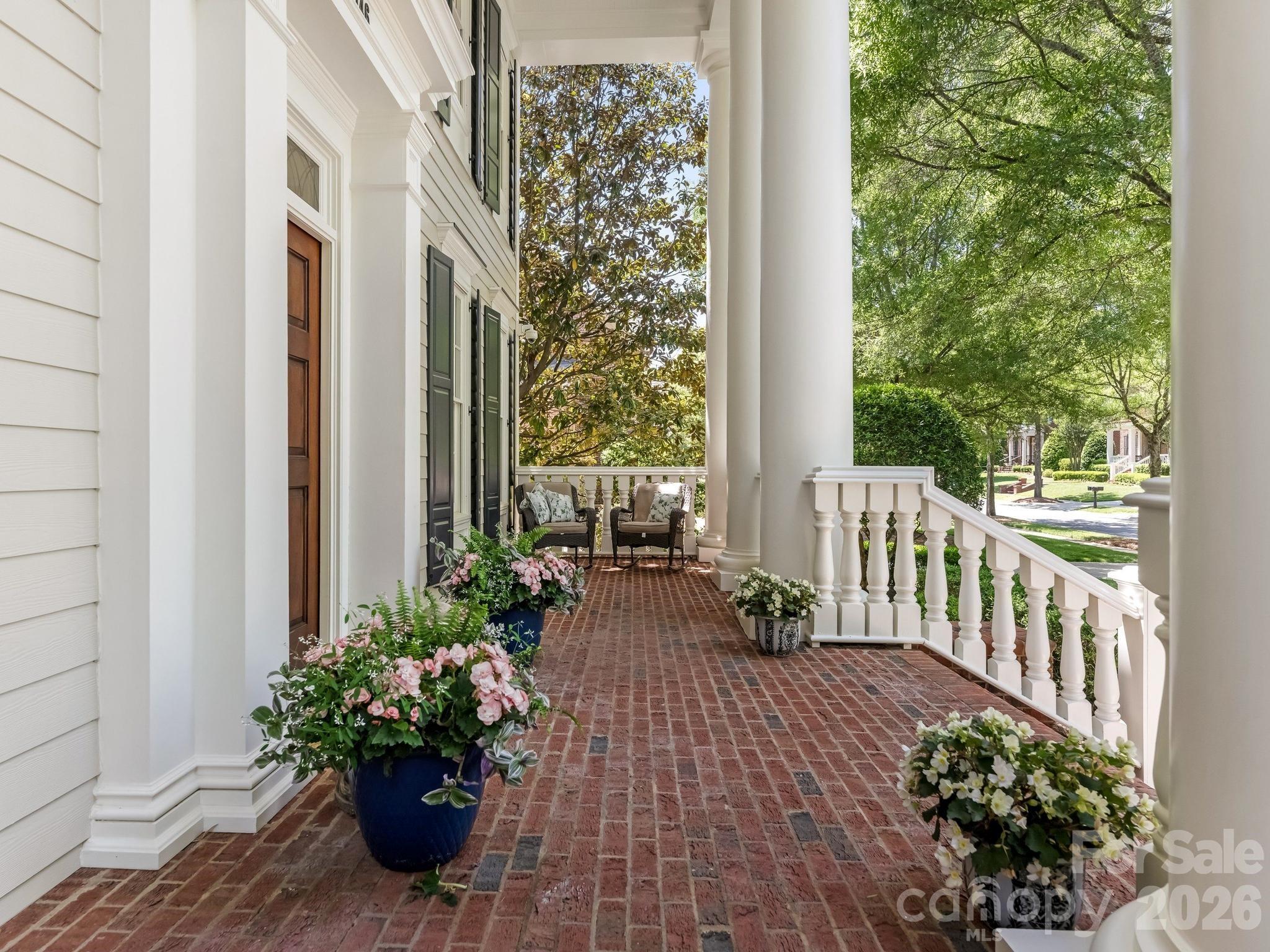 9146 Heydon Hall Circle, Charlotte, NC - photo 5 of 49