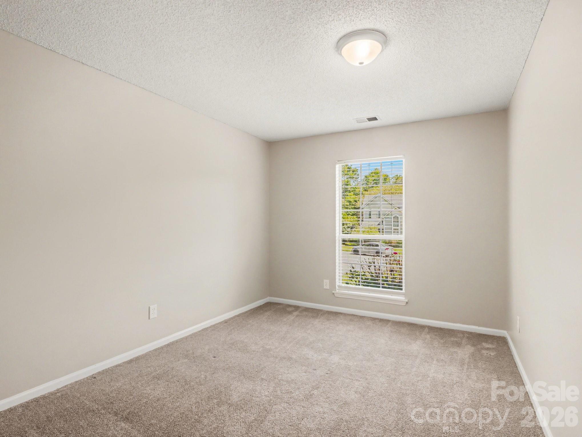 Photo 17 of 9214 Rotherham Lane, Charlotte, NC