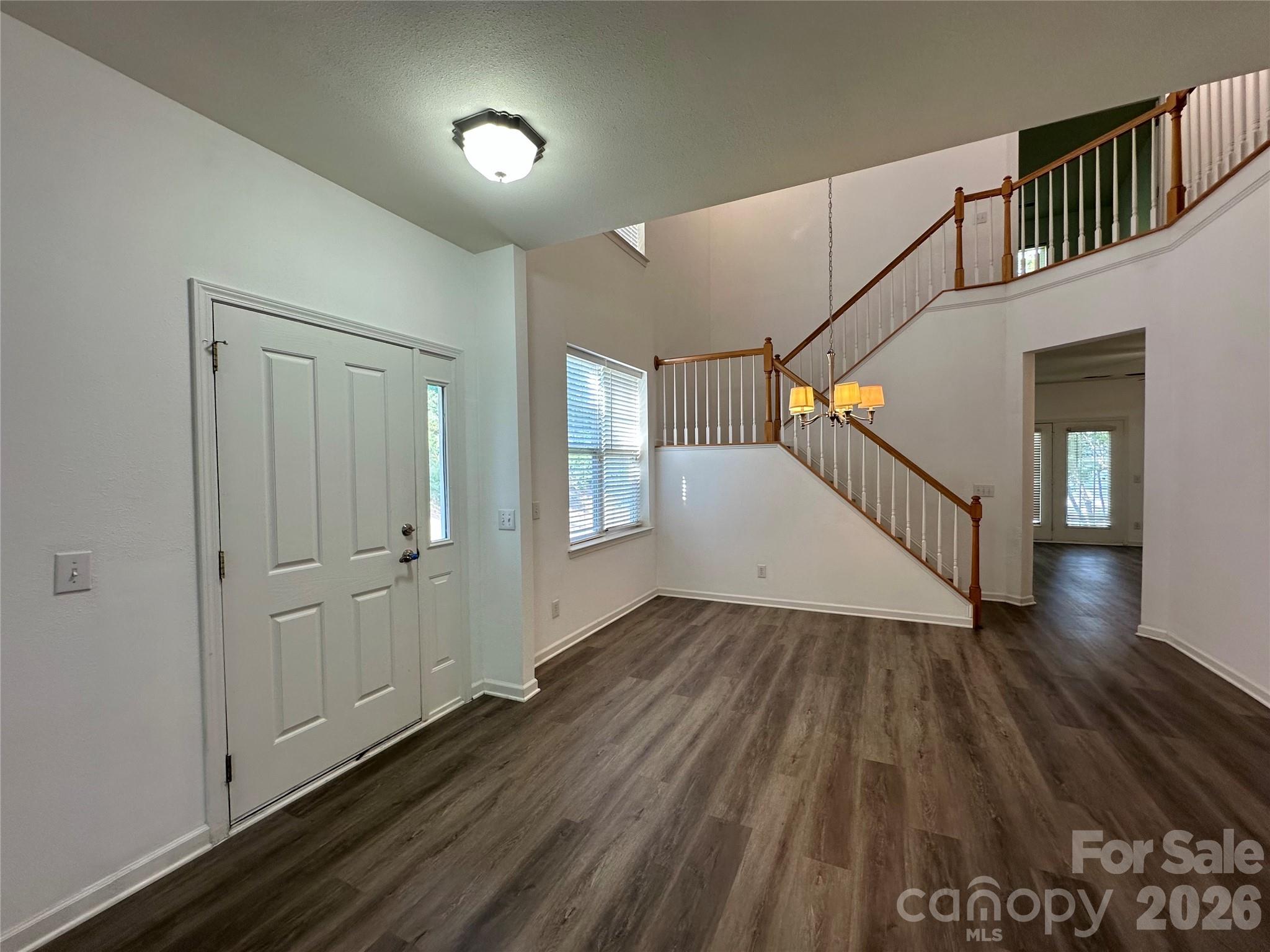 Photo 4 of 10968 Princeton Village Drive, Charlotte, NC