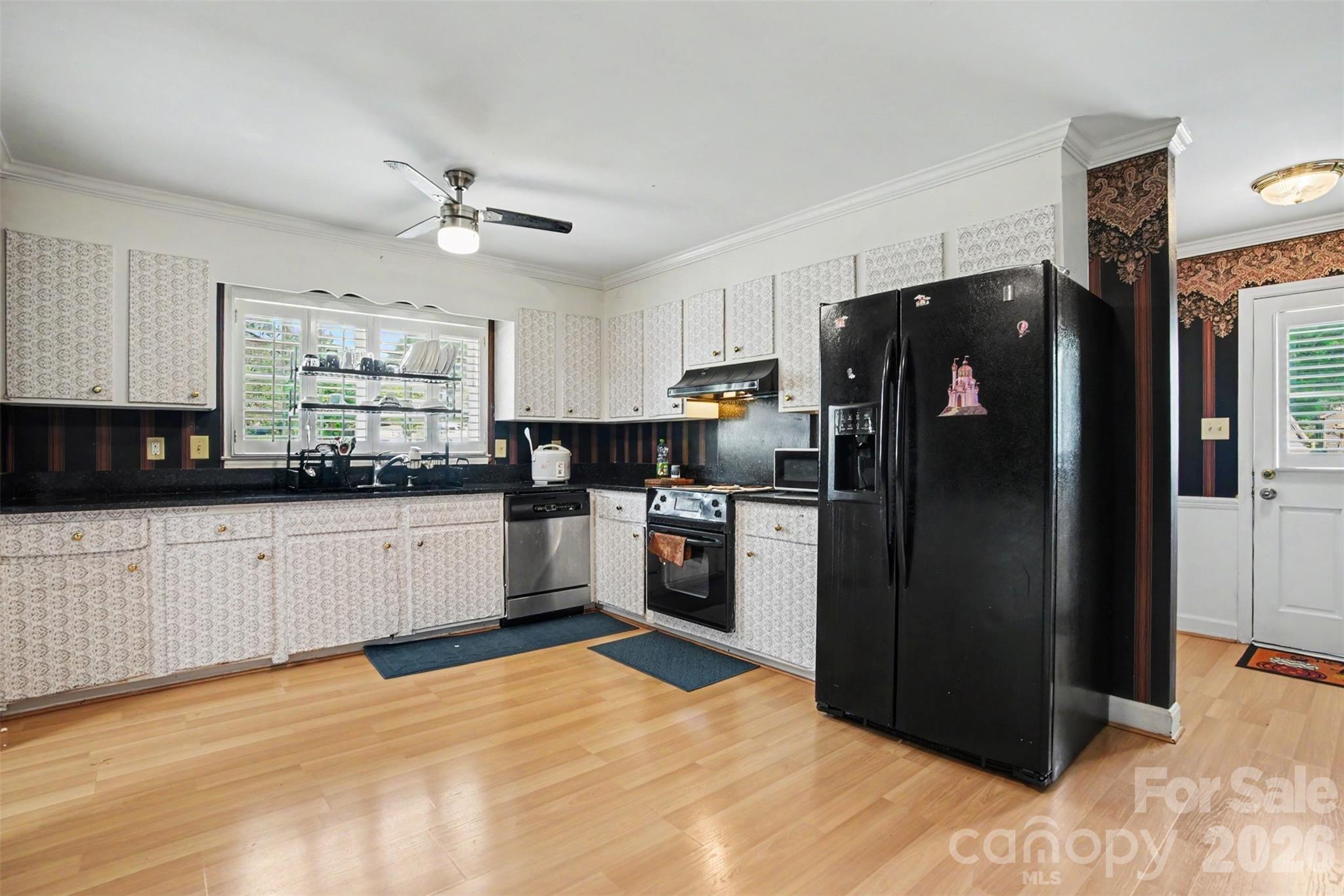 6300 Idlebrook Drive, Charlotte, NC - photo 10 of 27