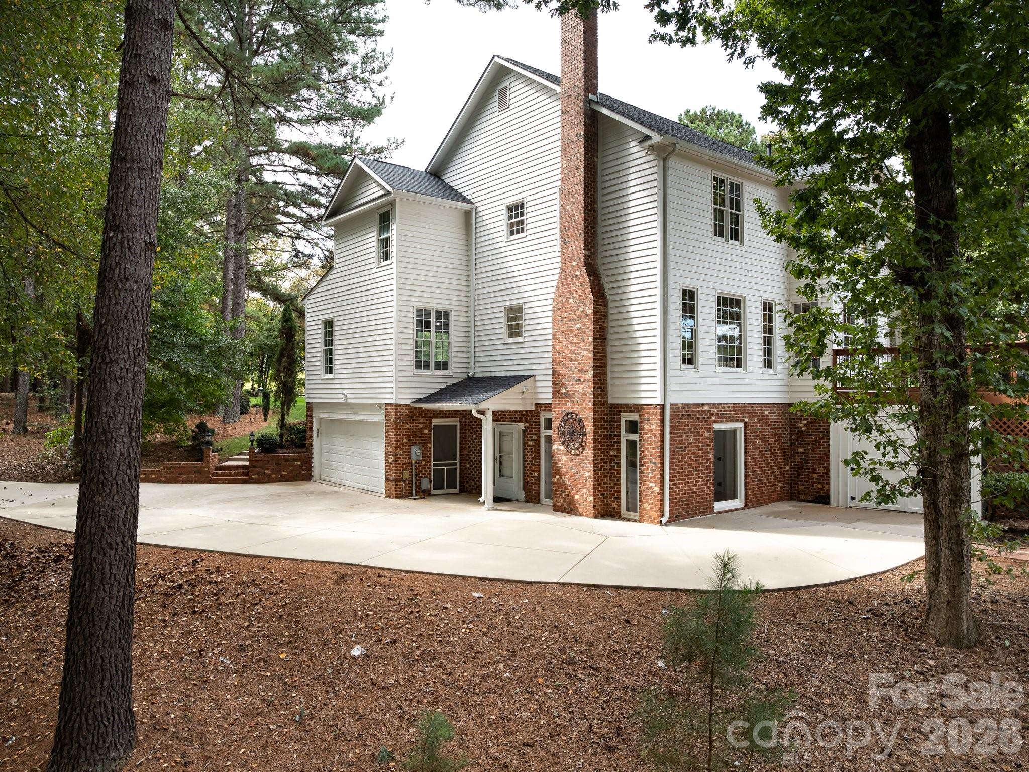 Photo 37 of 5619 Mountain Point Lane, Charlotte, NC
