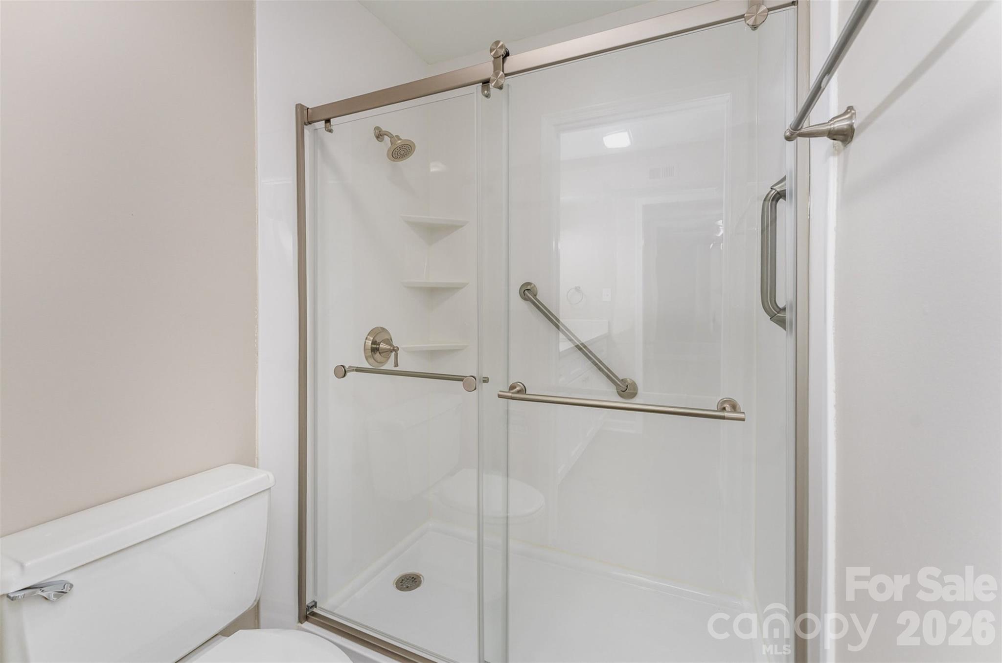 Photo 17 of 7026 Quail Hill Road, Charlotte, NC