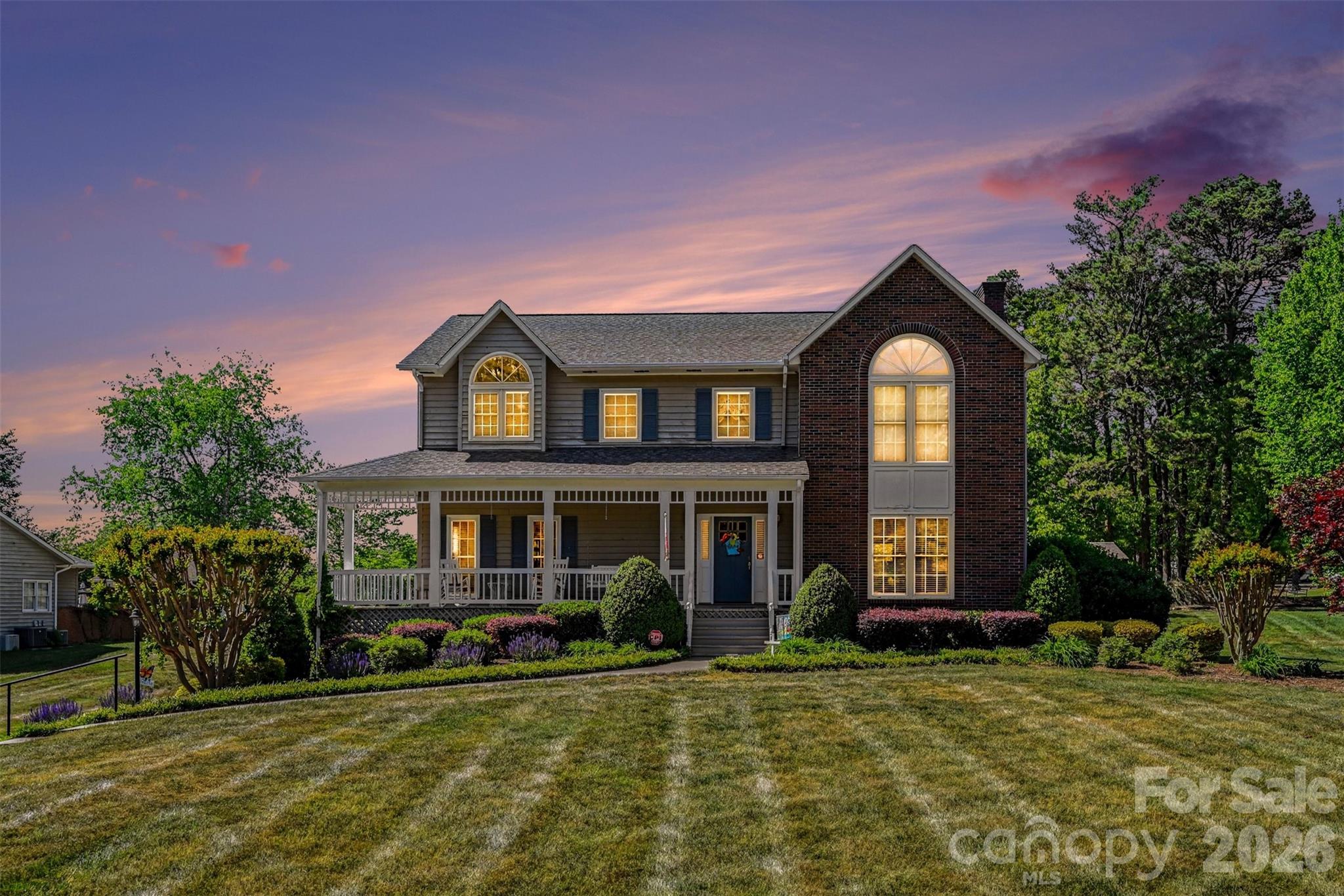 4051 Pinecrest Drive NE, Hickory, NC - photo 1 of 42