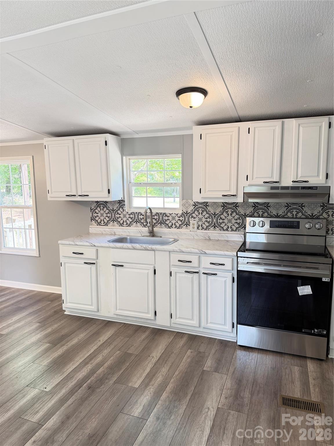 Photo 4 of 110 Tulip Tree Court, Statesville, NC