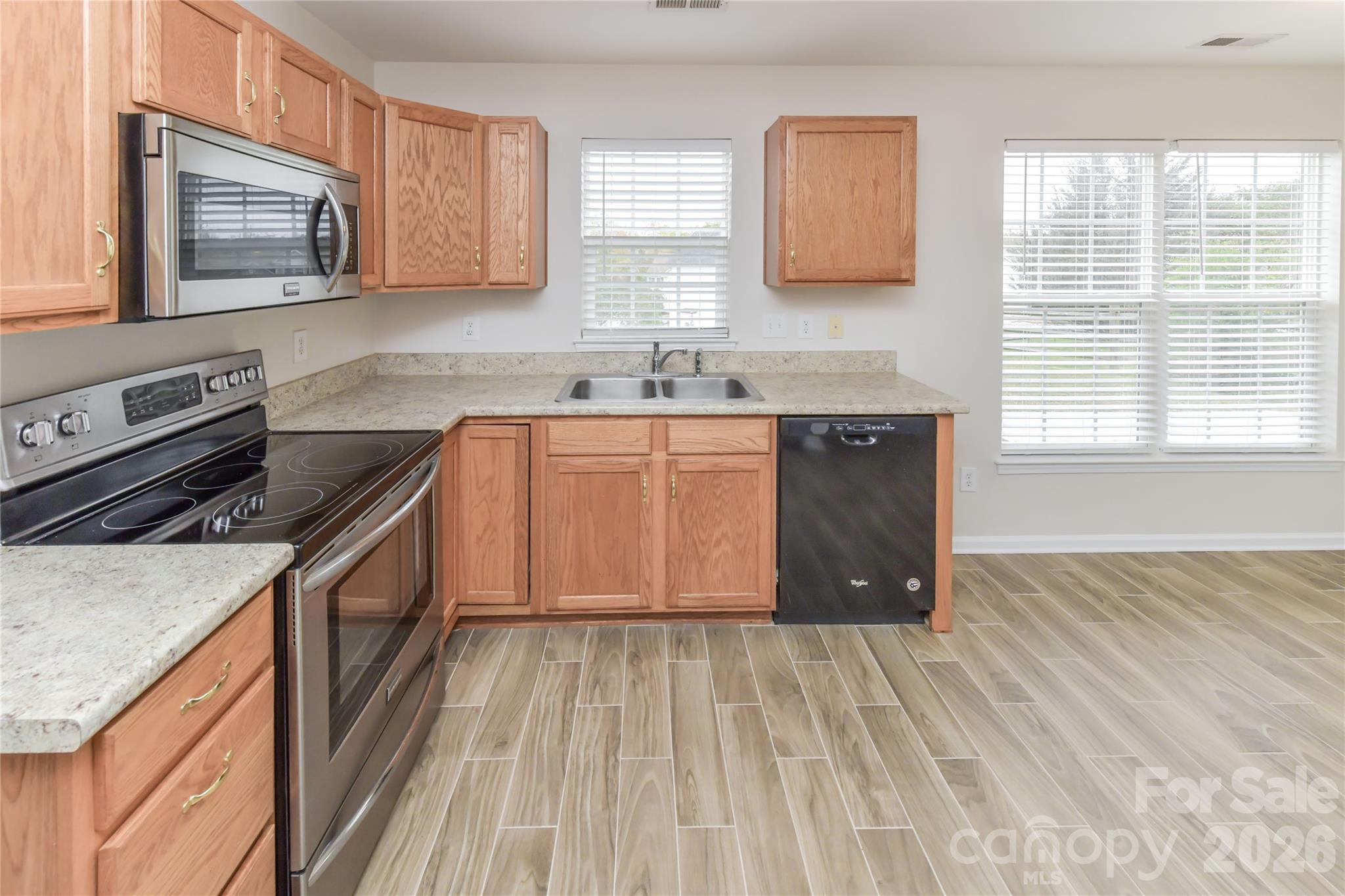 Photo 7 of 11927 Cheviott Hill Lane, Charlotte, NC