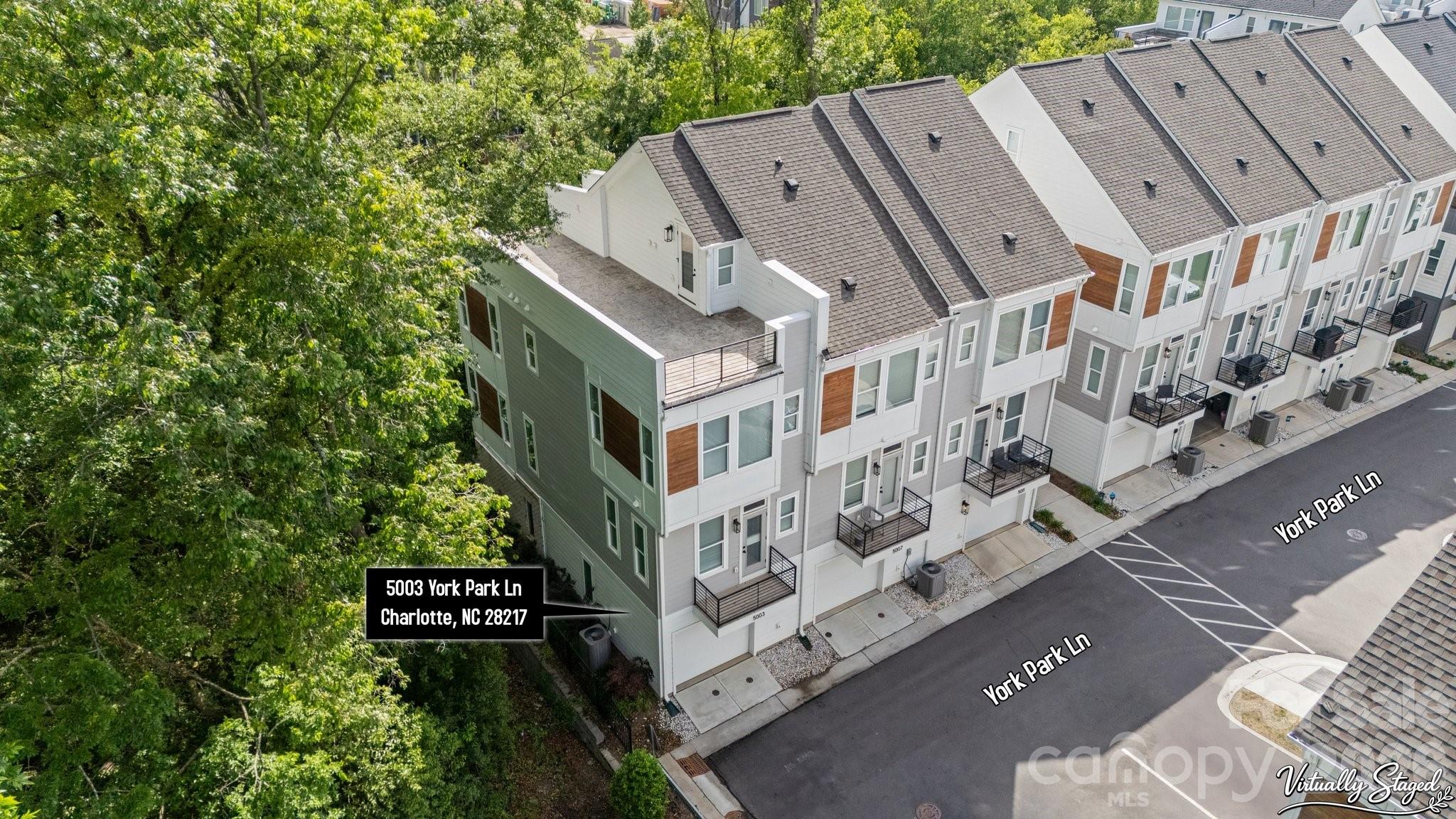 Photo 3 of 5003 York Park Lane, Charlotte, NC