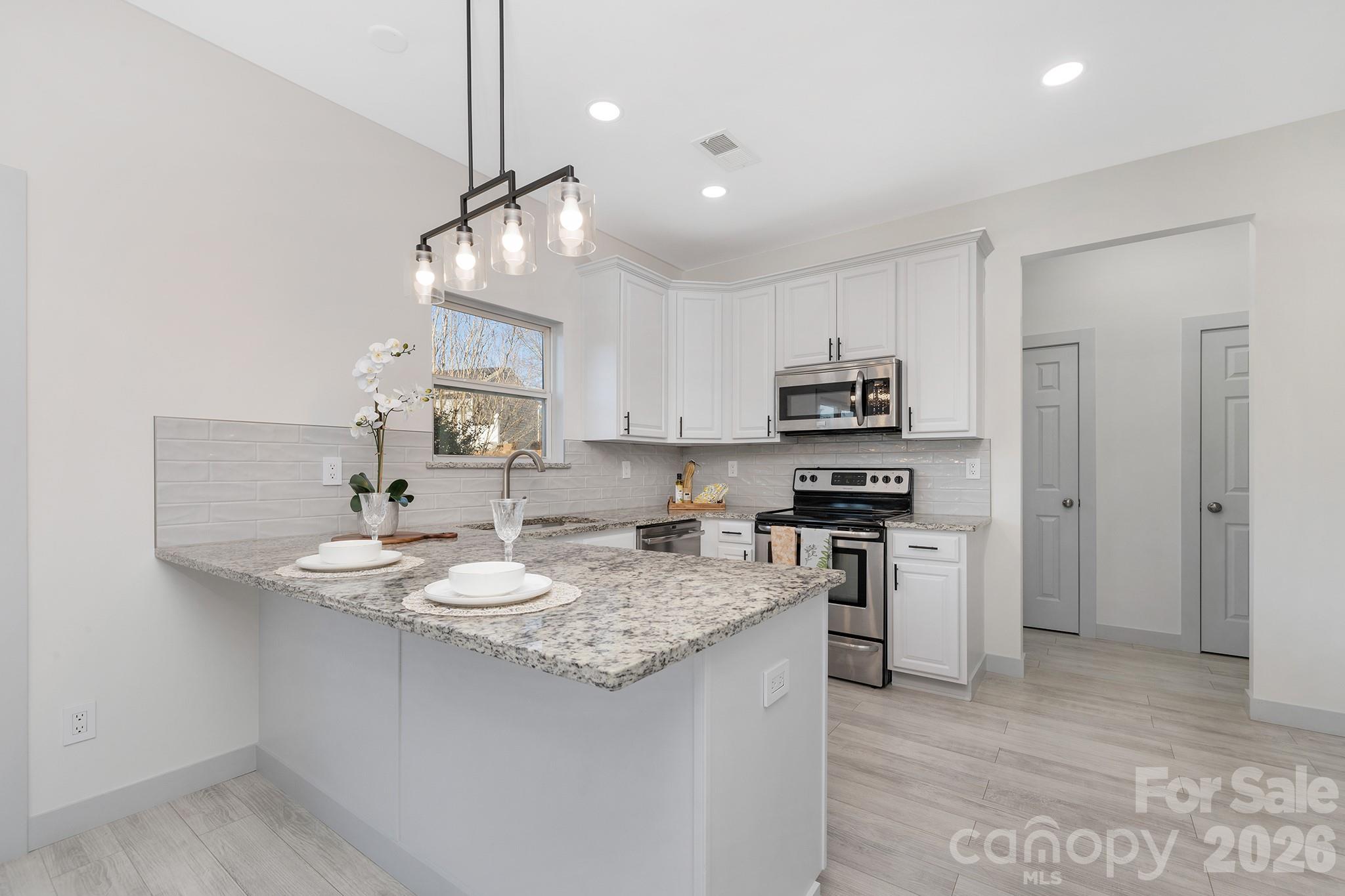 1612 Beleek Ridge Lane, Clover, SC - photo 8 of 31