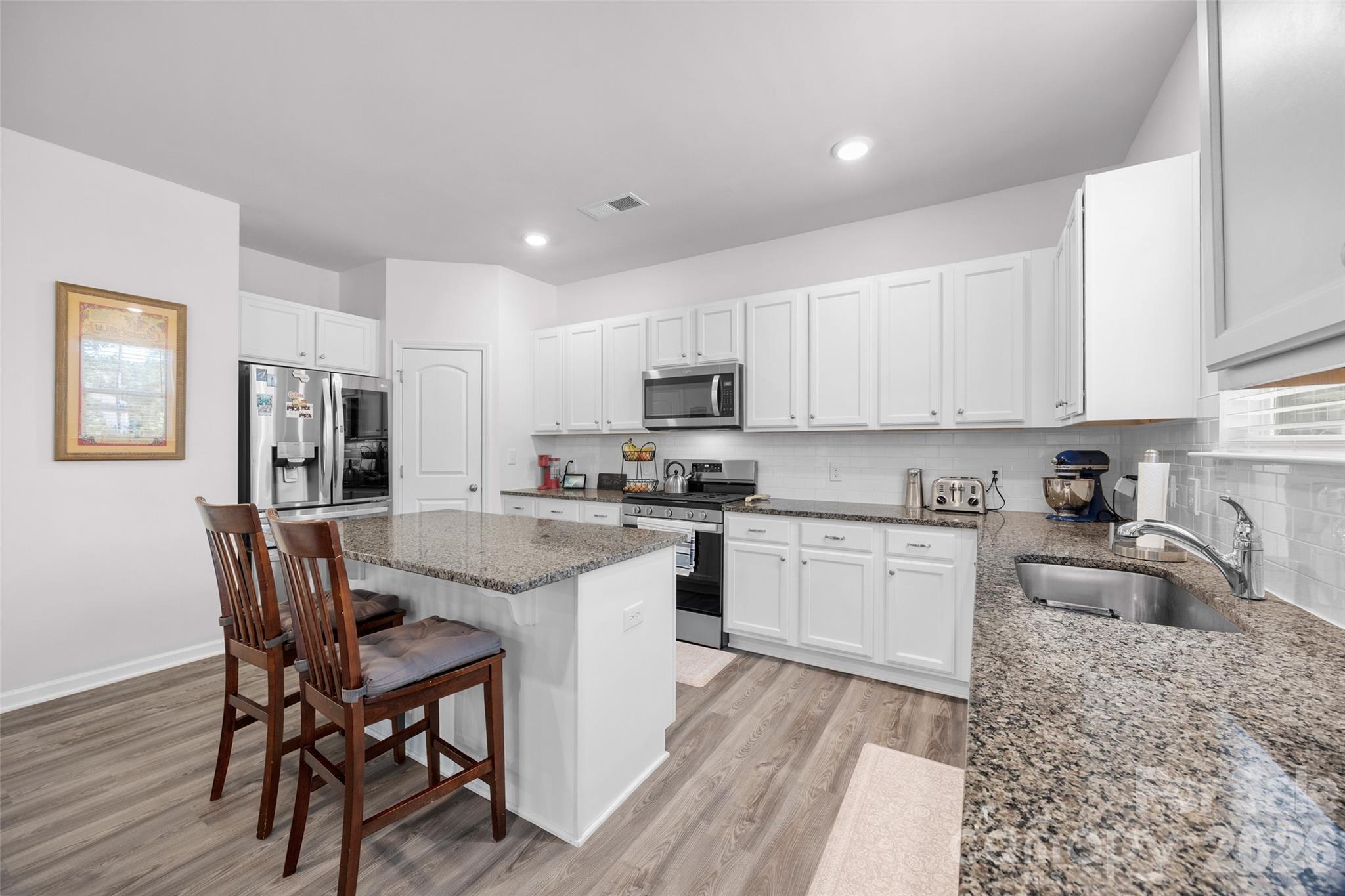 Home for sale at 2233 Sussex Road, York, SC — photo 7 of 30