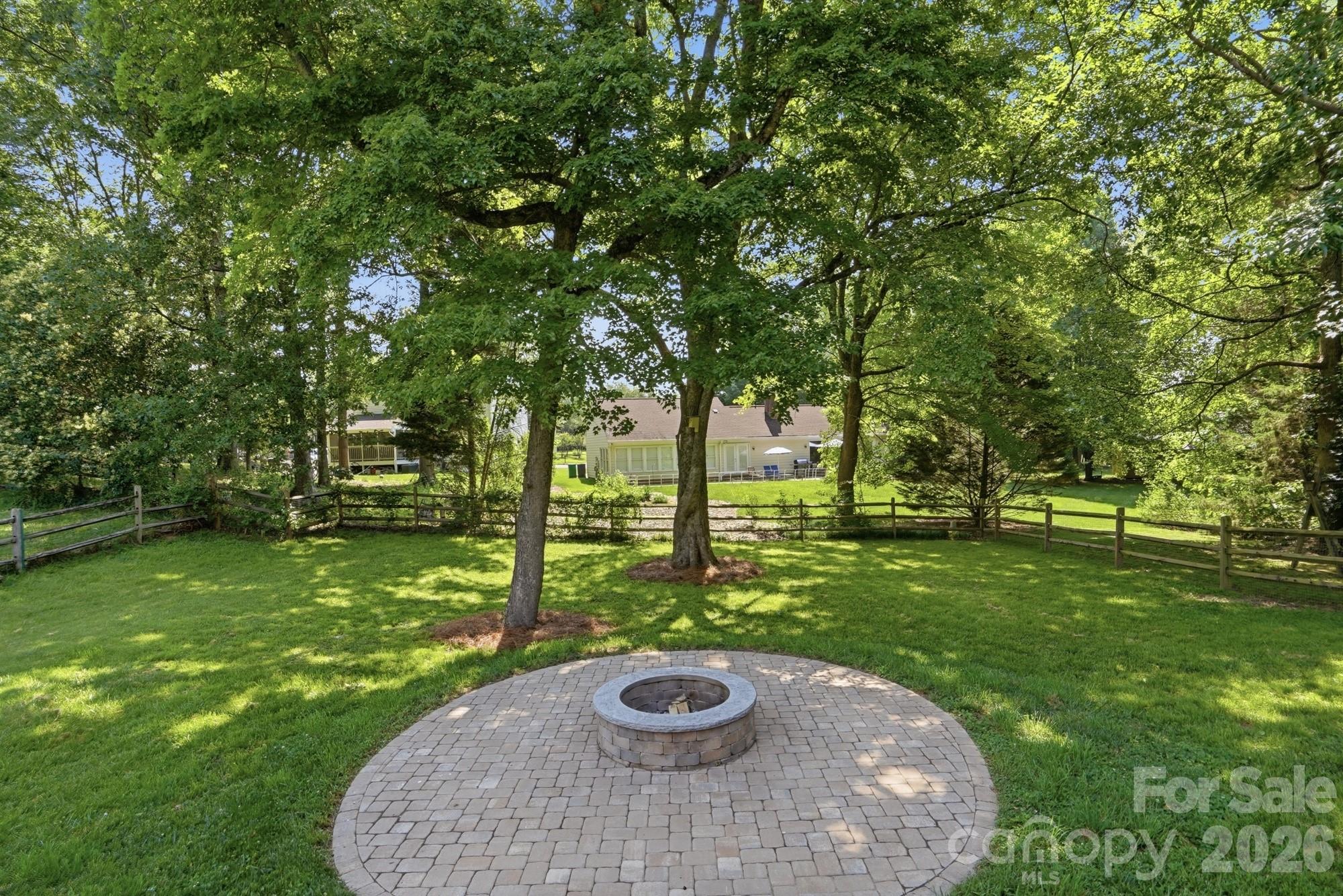 Photo 38 of 8917 Danson Drive, Charlotte, NC