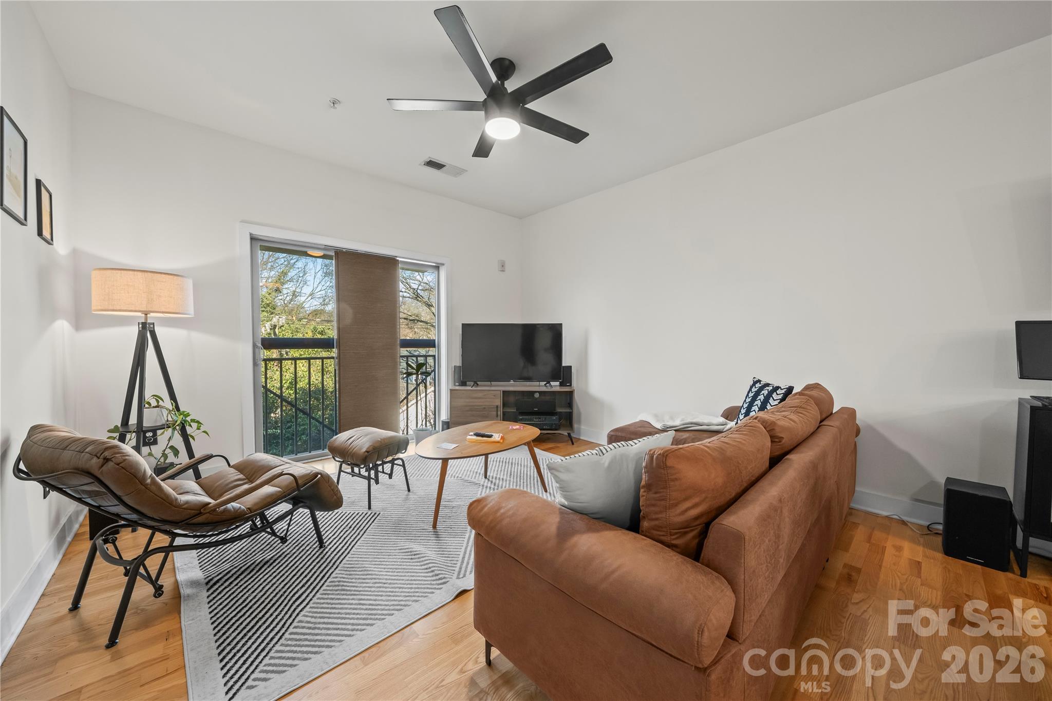 Photo 8 of 630 Calvert Street311, Charlotte, NC