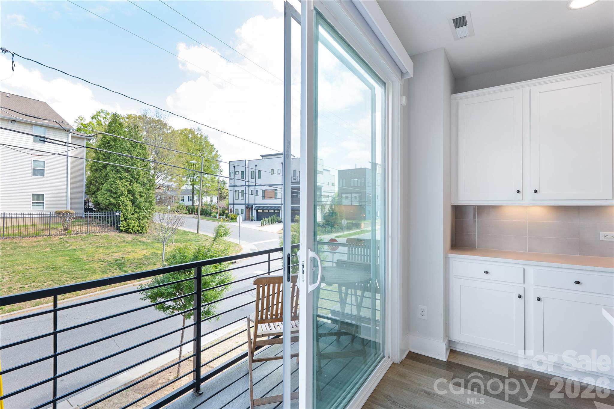 Photo 11 of 223 S Bruns Avenue, Charlotte, NC