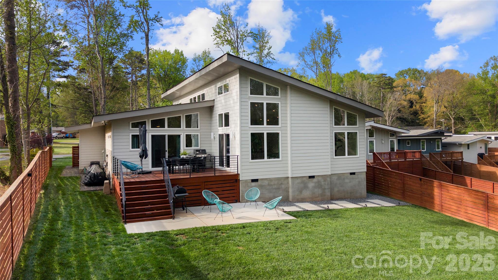 Photo 37 of 1852 Lakedell Drive, Charlotte, NC
