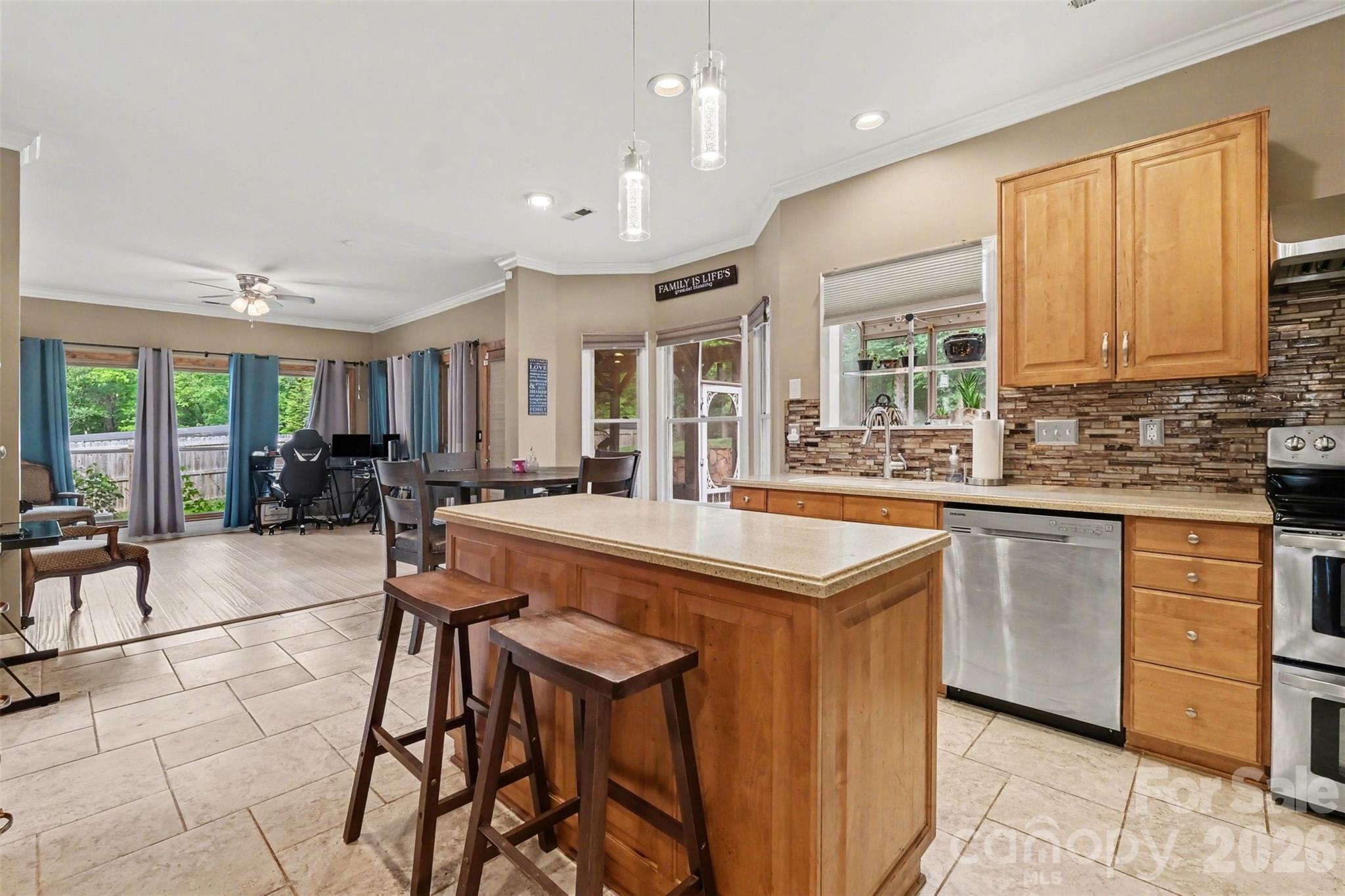 Photo 17 of 5010 Ardenwoods Drive, Charlotte, NC