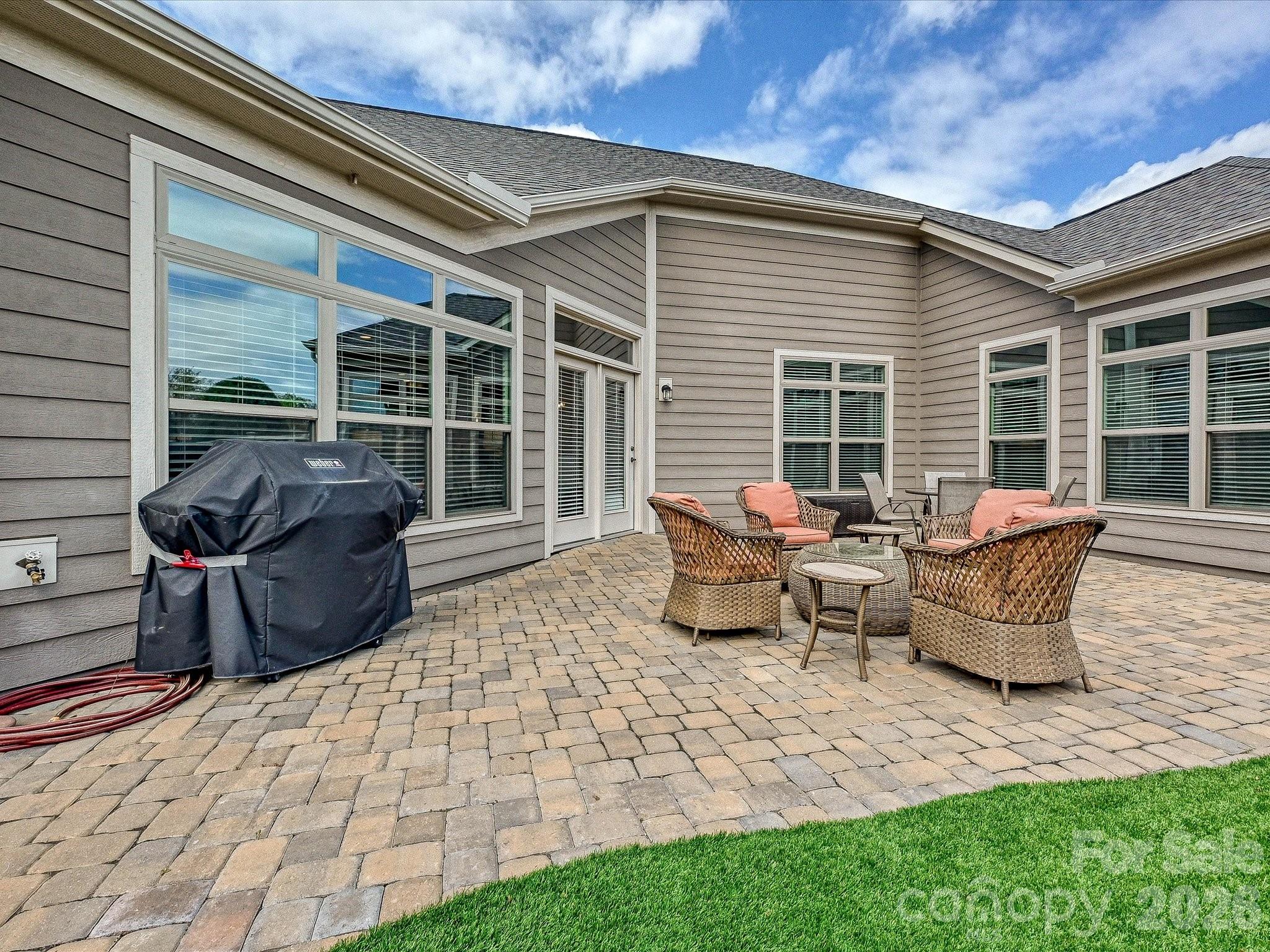 2202 Lincolnshire Lane, Wesley Chapel, NC - photo 32 of 37