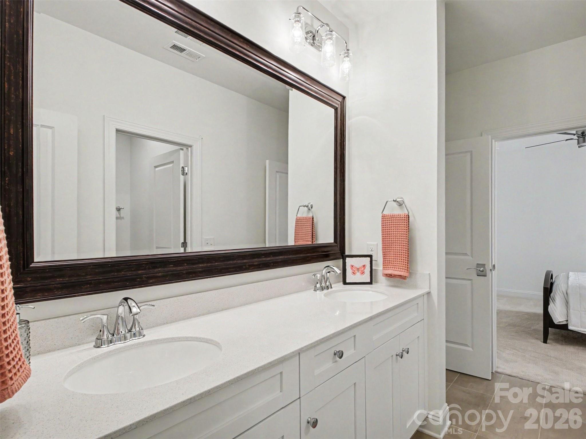 1020 N Sharon Amity Road, Charlotte, NC - photo 32 of 47